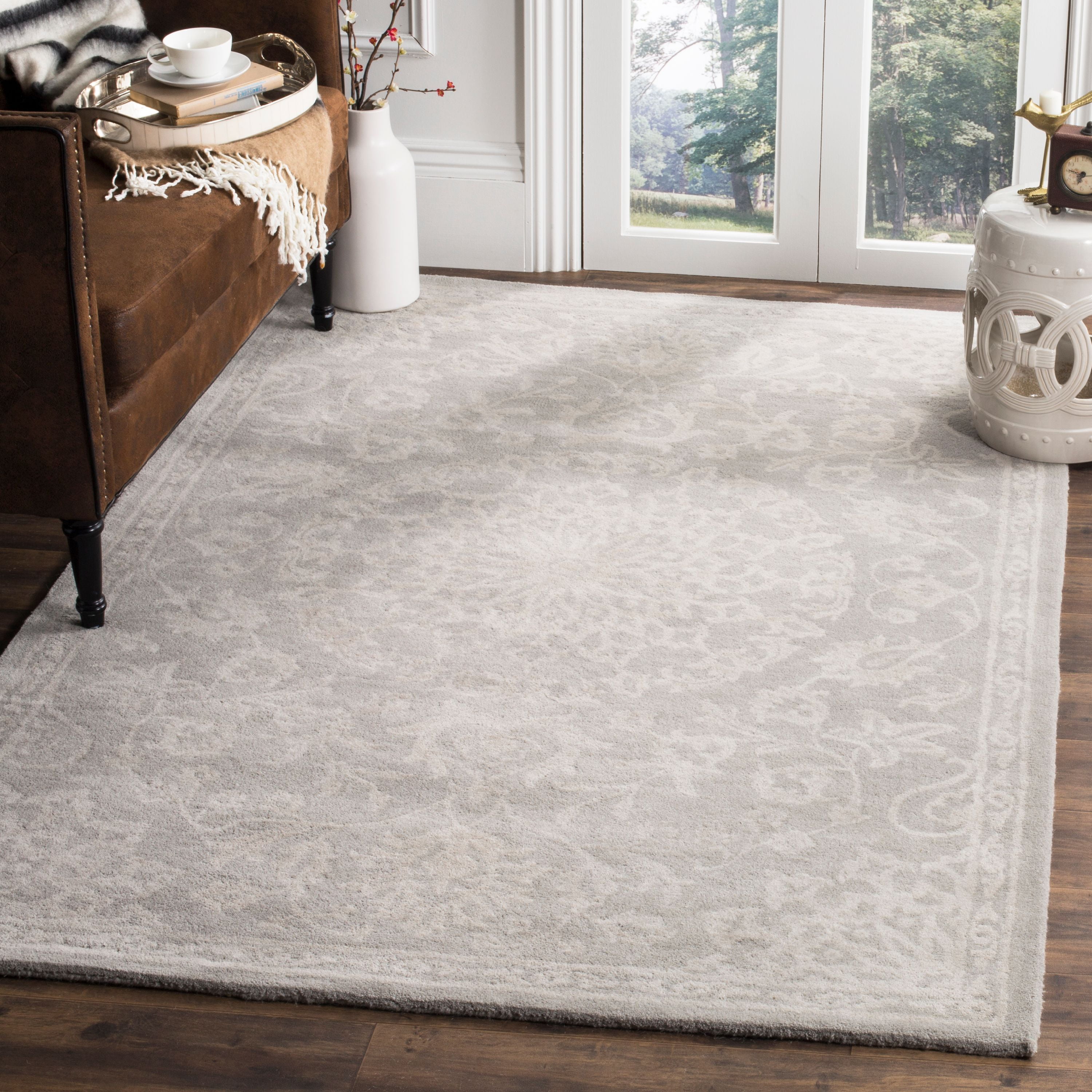SAFAVIEH Bella Oliver Floral Wool Area Rug, Grey/Silver, 9' x 12 ...