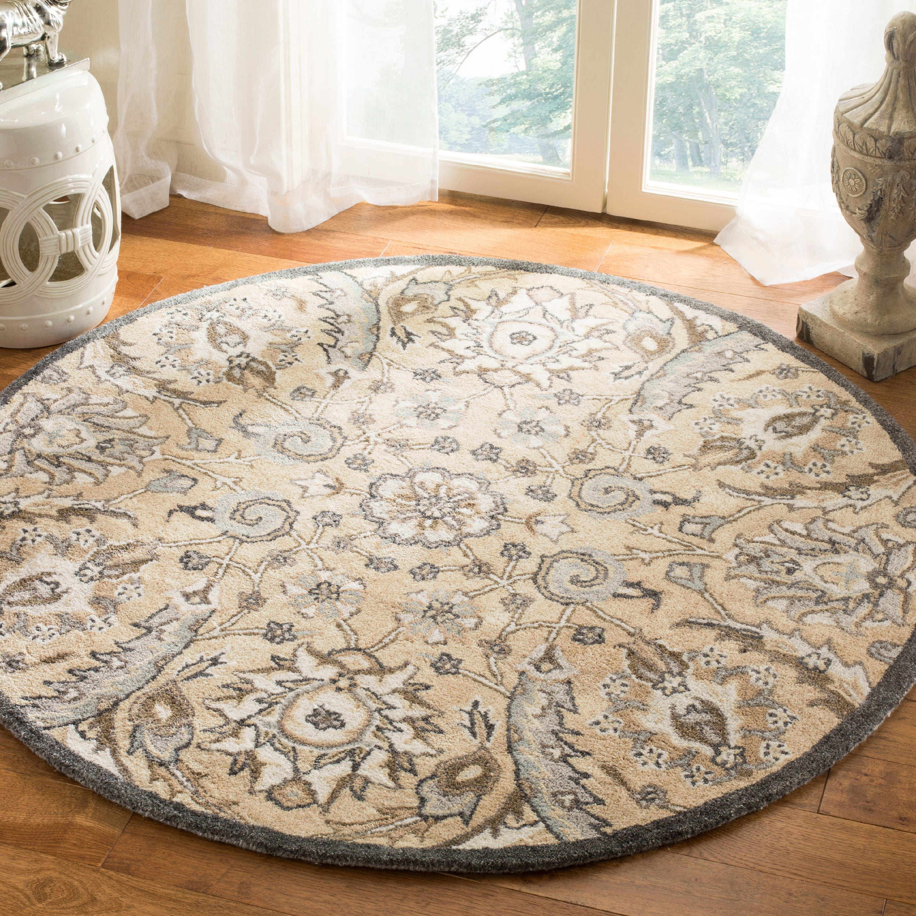 SAFAVIEH Bella Selna Floral Area Rug, Beige/Multi, 5' x 5' Round ...