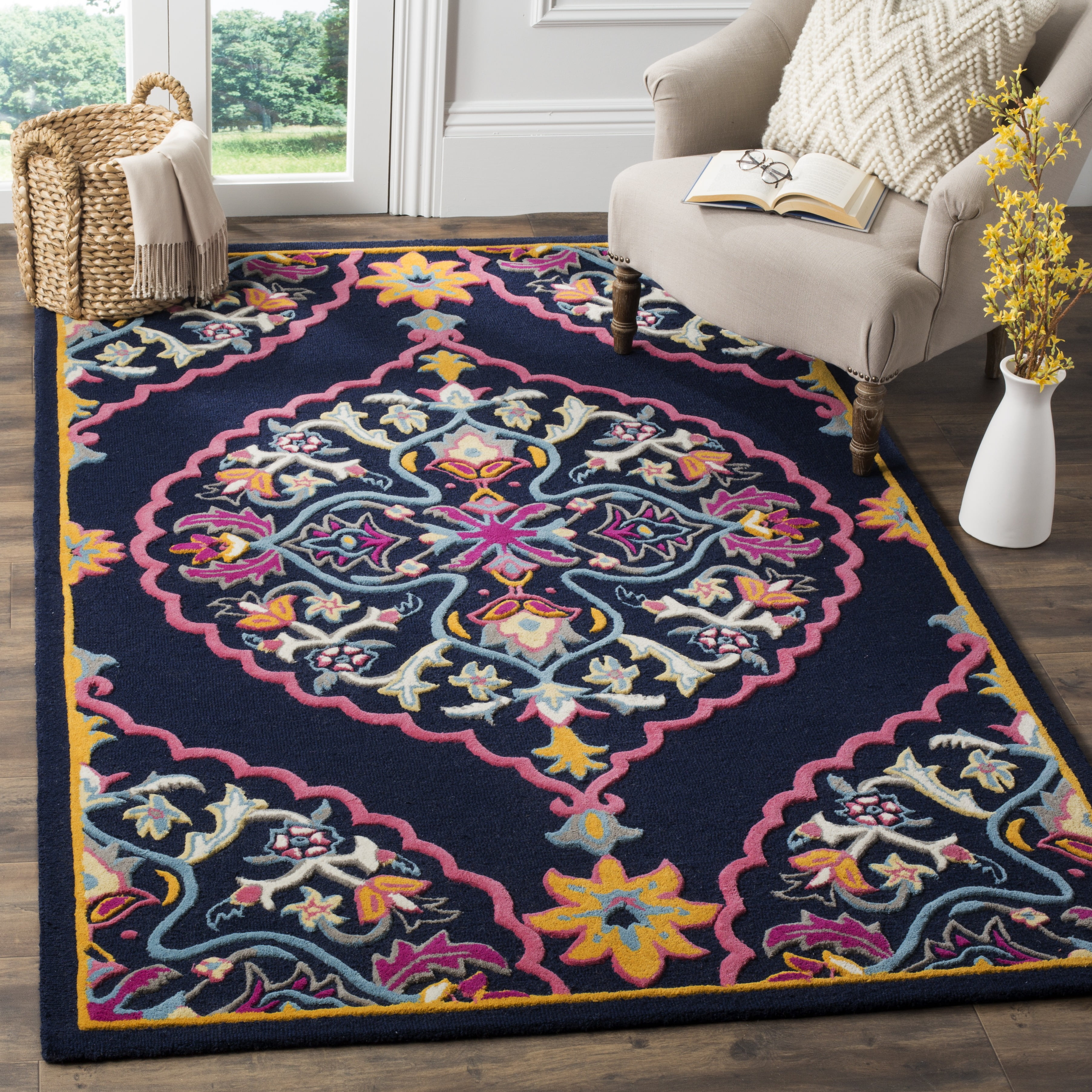 SAFAVIEH Bellagio Rio Floral Wool Area Rug, Navy Blue/Multi, 7' x 7 ...