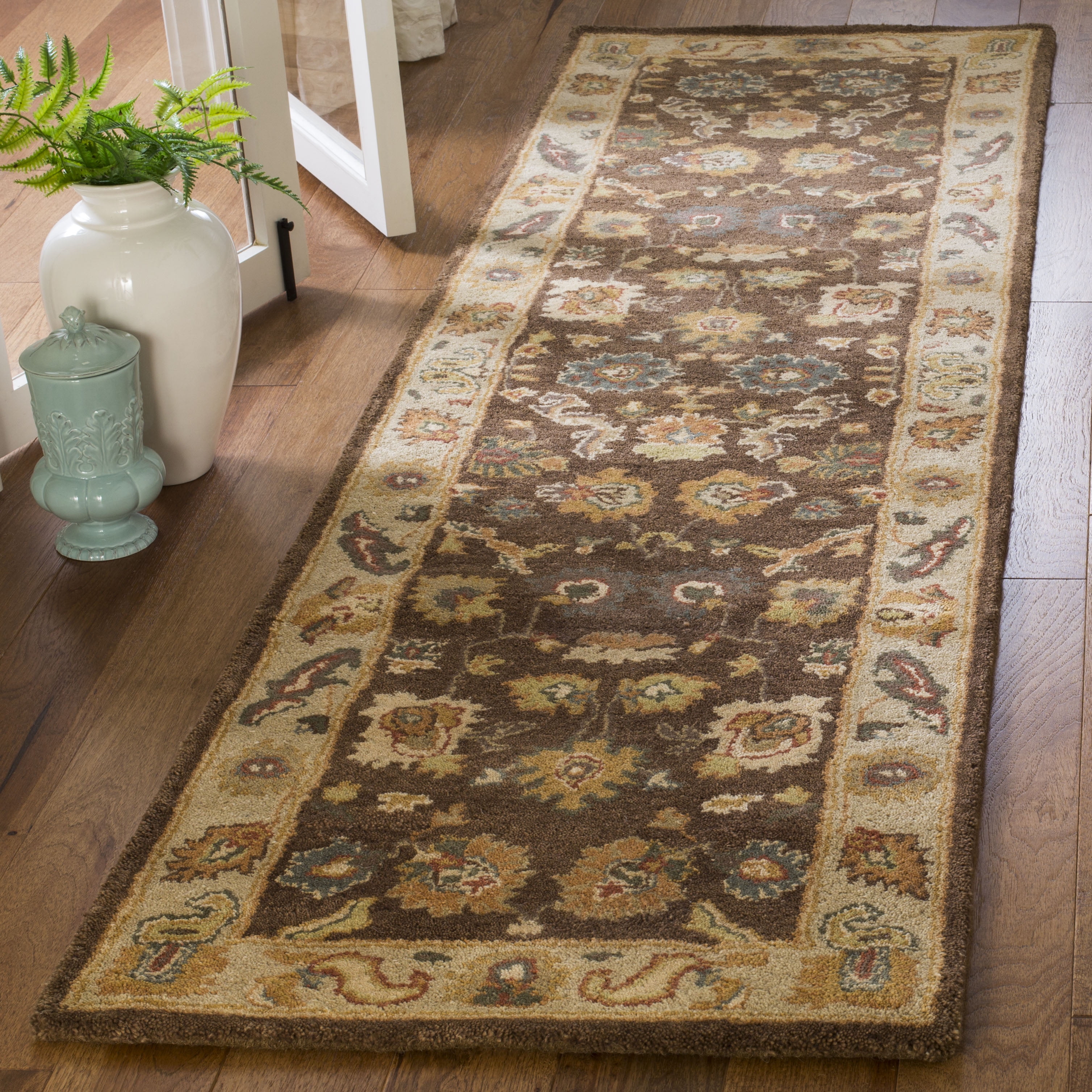 SAFAVIEH Bergama BRG136B Handmade Brown / Ivory Rug - Walmart.com