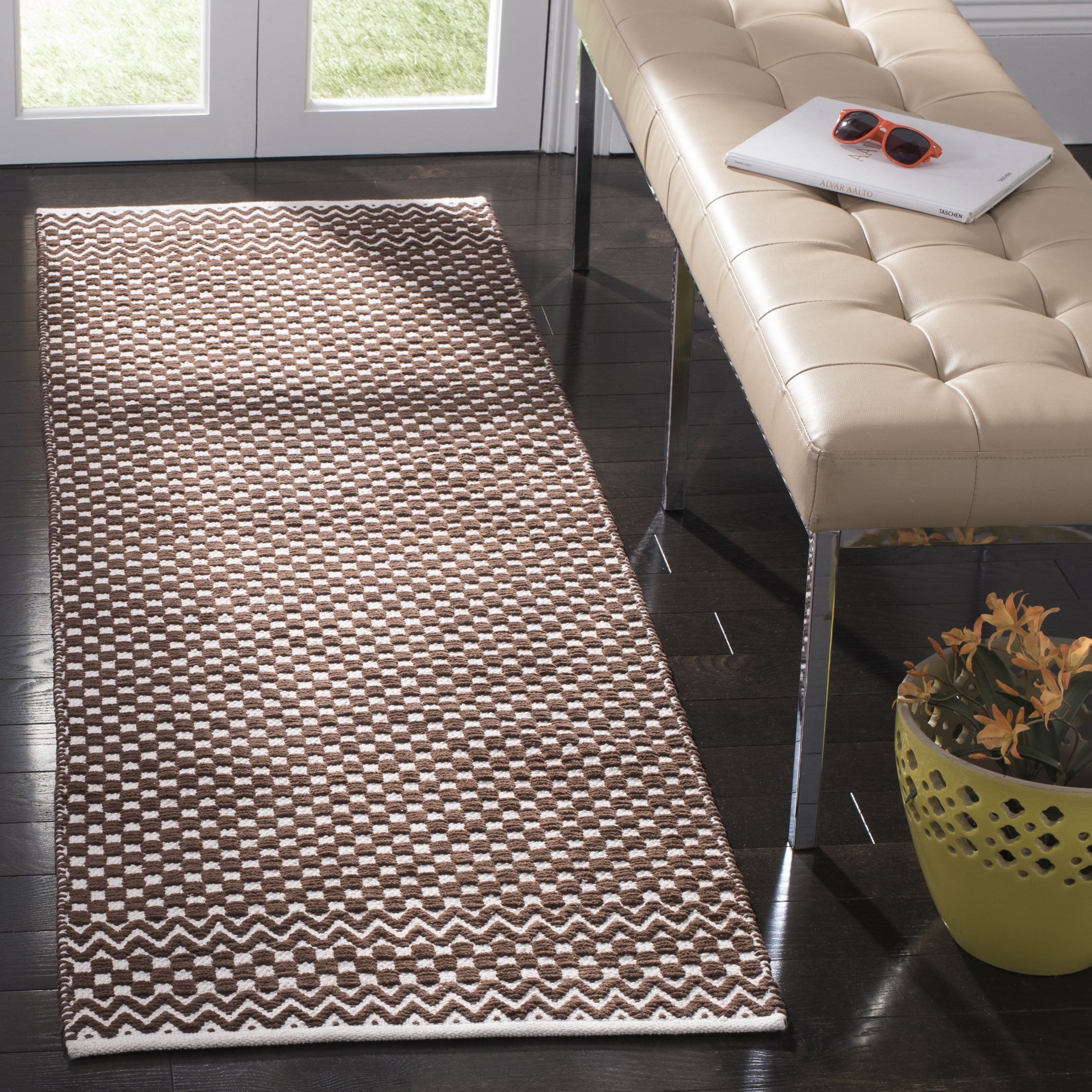 SAFAVIEH Boston Peter Checker Chevron Cotton Runner Rug, Brown, 2'3" x ...