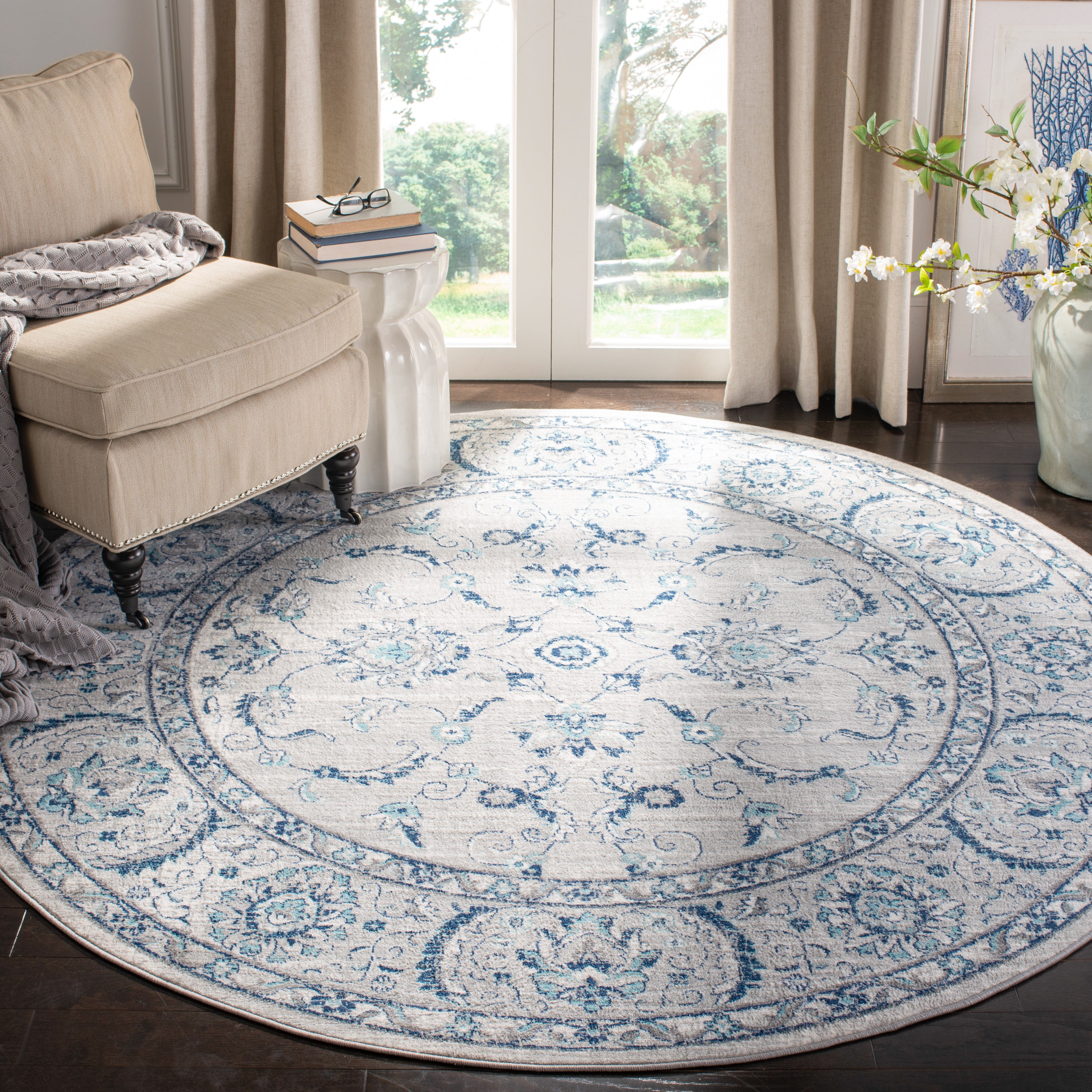 SAFAVIEH Brentwood Aloysius Oriental Area Rug, Light Gray/Blue, 5' x 5 ...