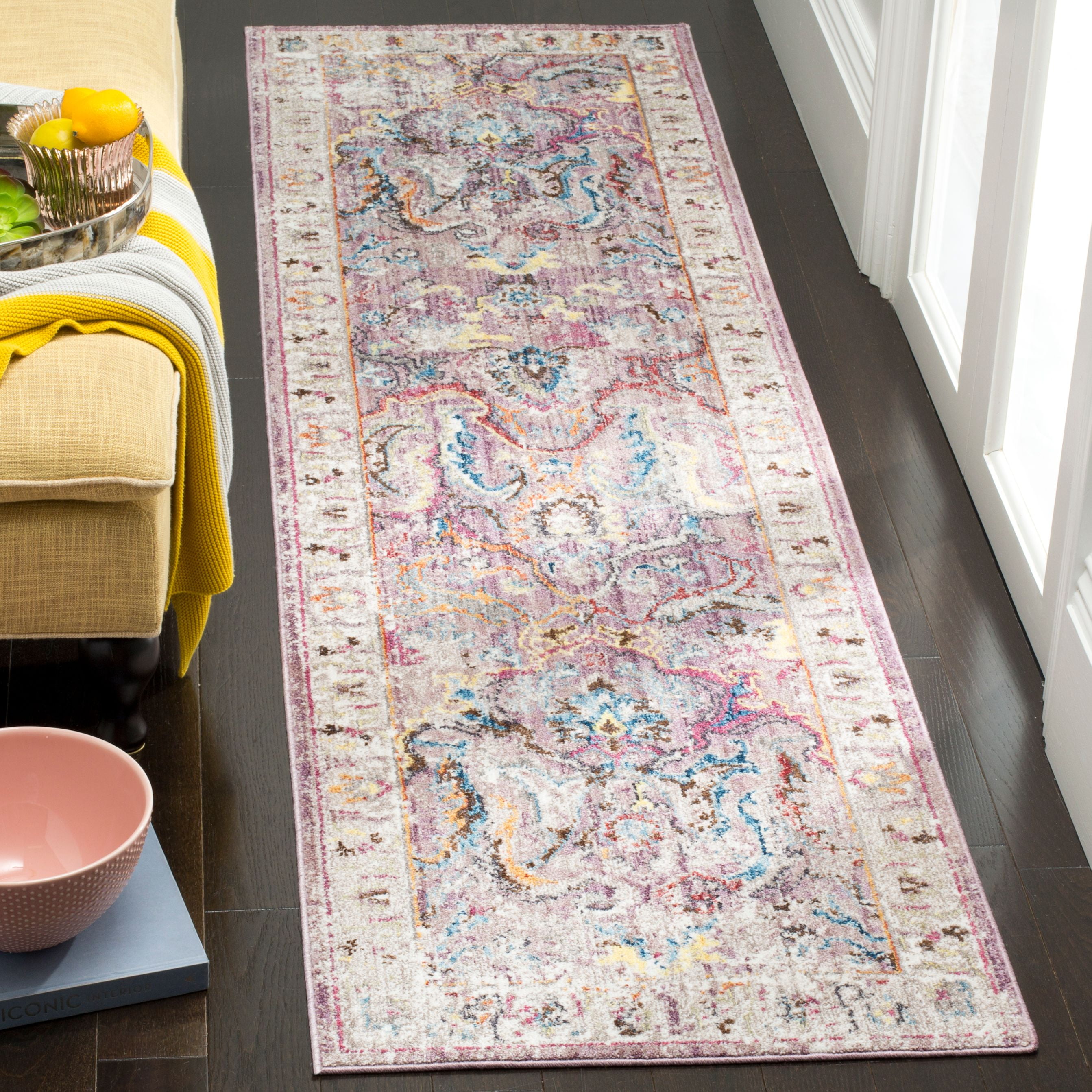 SAFAVIEH Bristol Mattie Traditional Polyester Runner Rug, Lavender ...