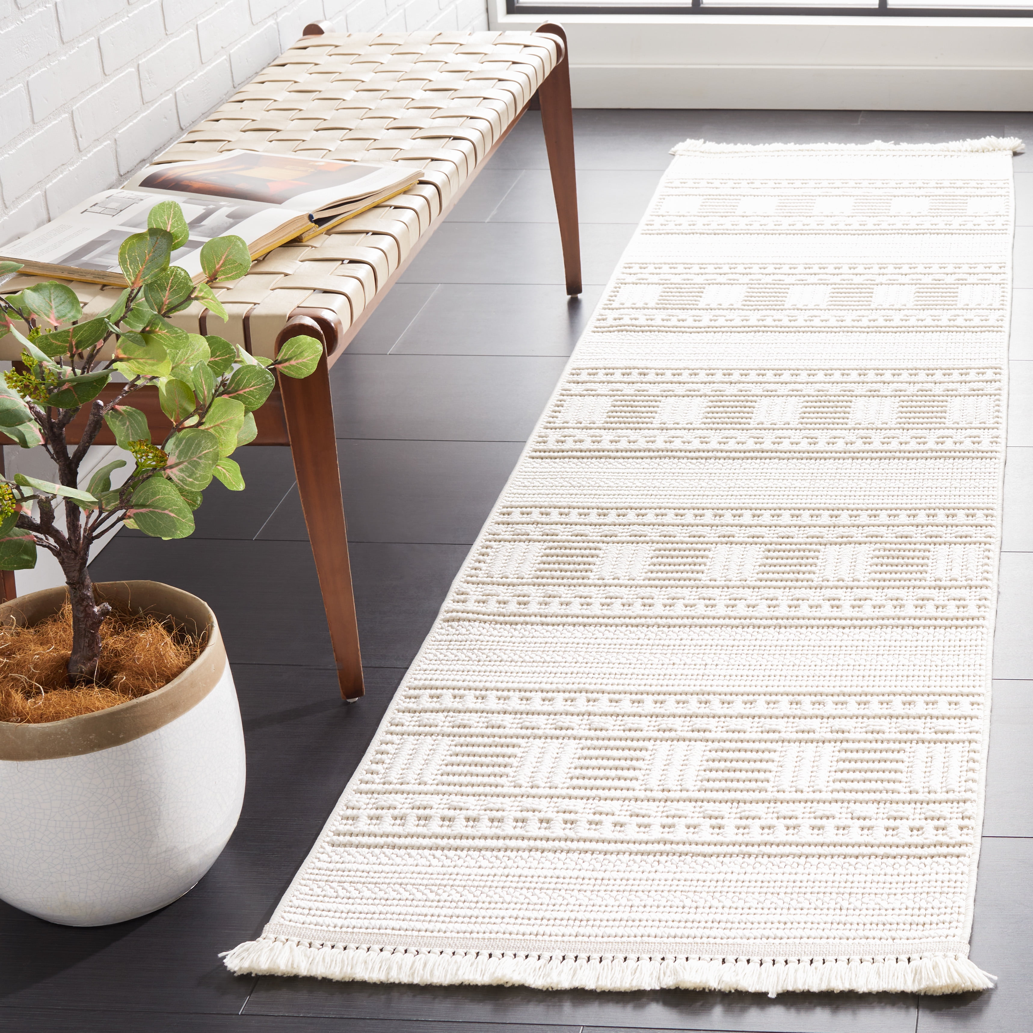SAFAVIEH Camden Elvina Trellis Runner Rug, Ivory, 2'2" x 8' - Walmart.com