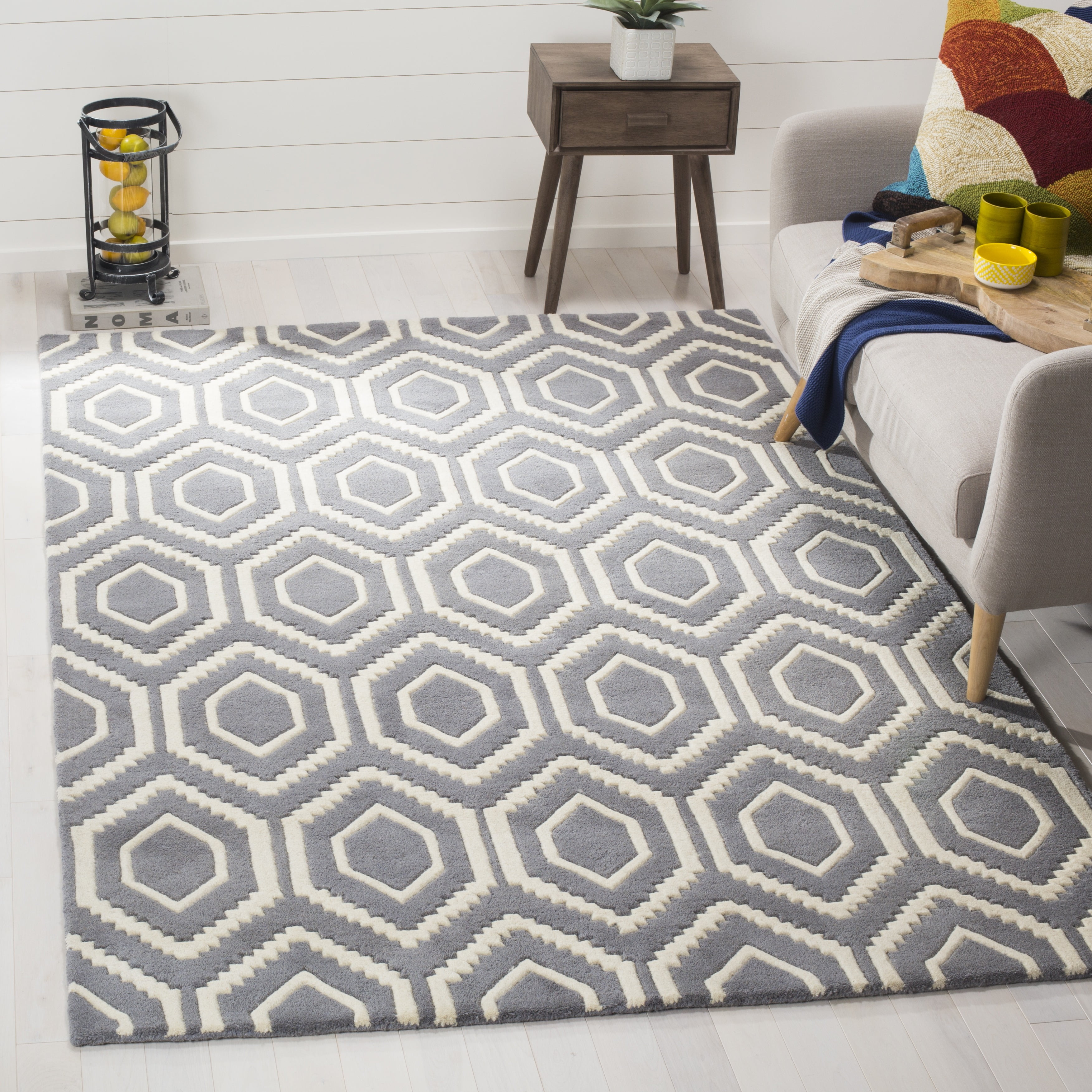 SAFAVIEH Chatham Graham Geometric Wool Area Rug, Dark Gray/Ivory, 4' x ...
