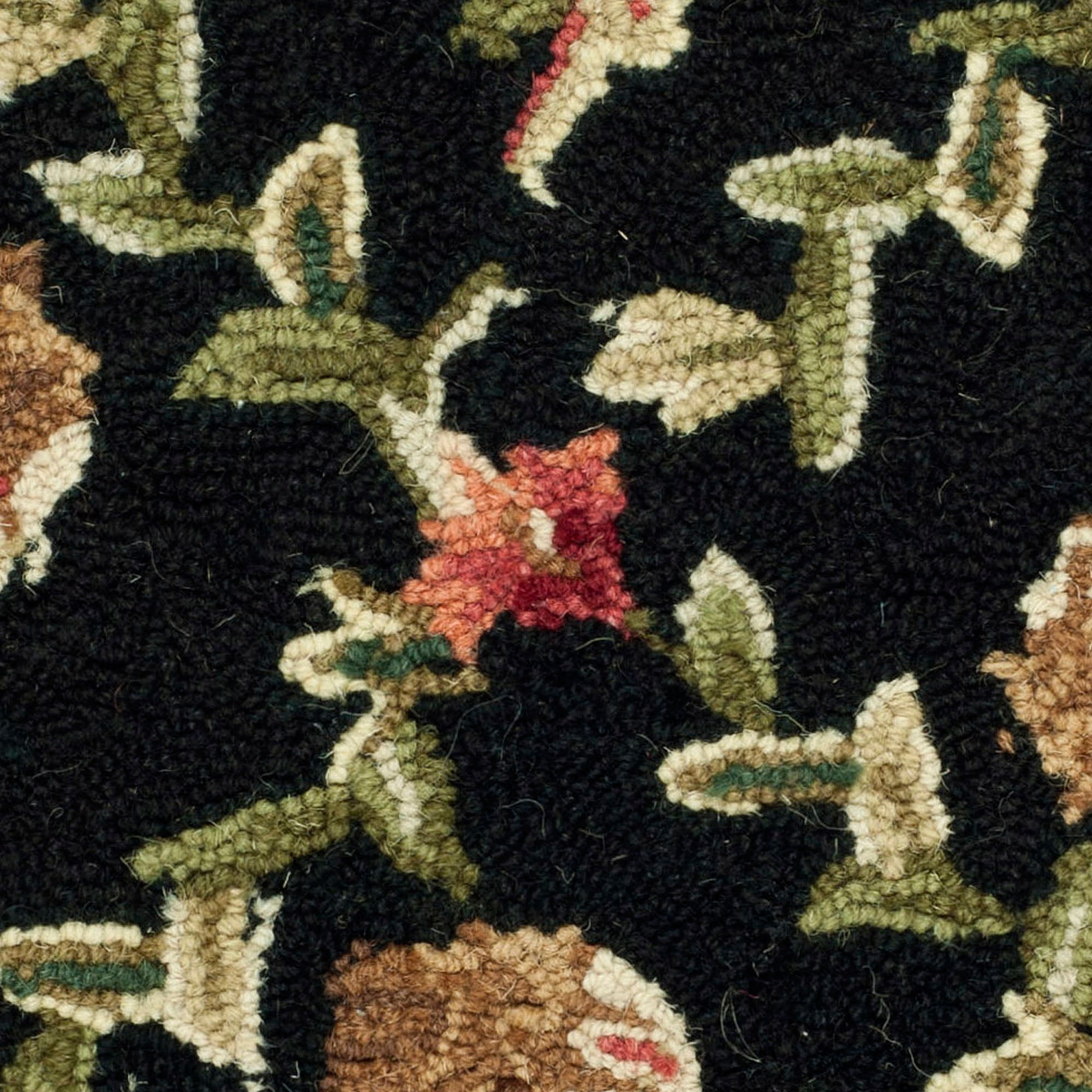 SAFAVIEH Chelsea Candelario Floral Wool Area Rug, Black/Ivory, 2'6" x 4 ...