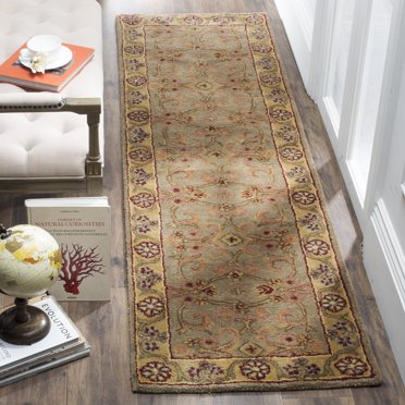 SAFAVIEH Classic Eleanora Traditional Wool Runner Rug, Light Green/Gold ...