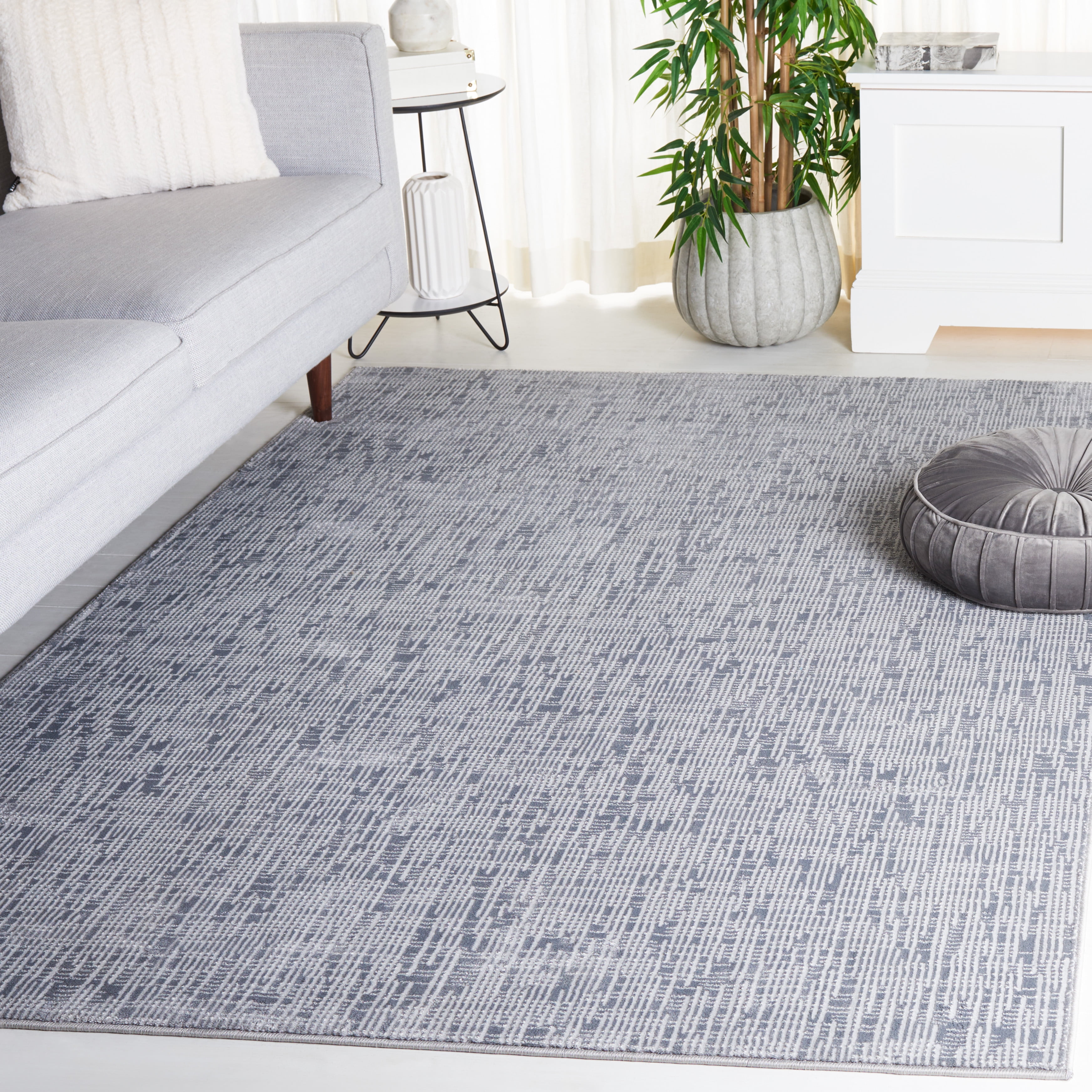 SAFAVIEH Continental Jaki Distressed Area Rug, Dark Gray/Light Gray, 4 ...