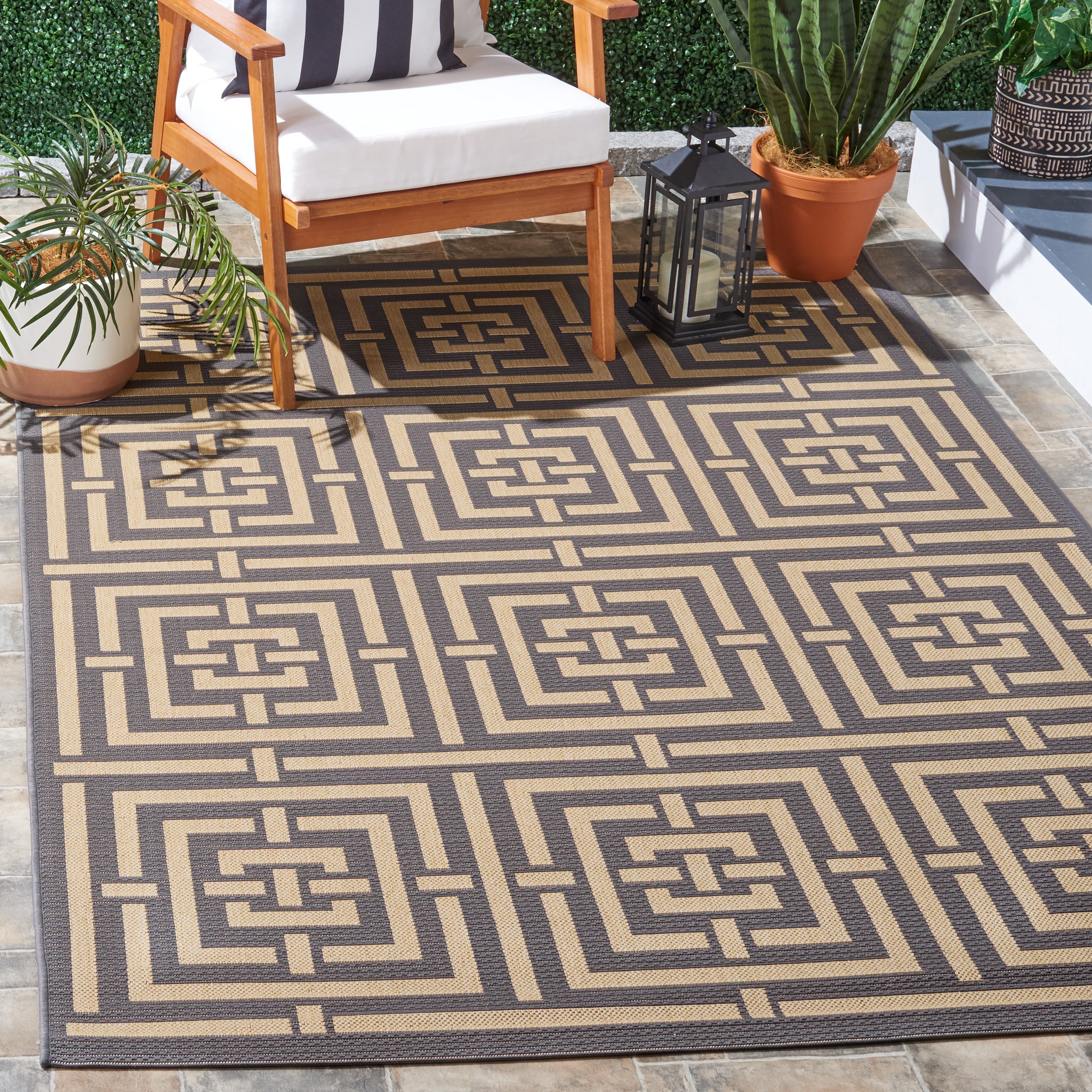 Safavieh Courtyard Ariana Geometric Indoor/Outdoor Area Rug, Gray/Cream ...