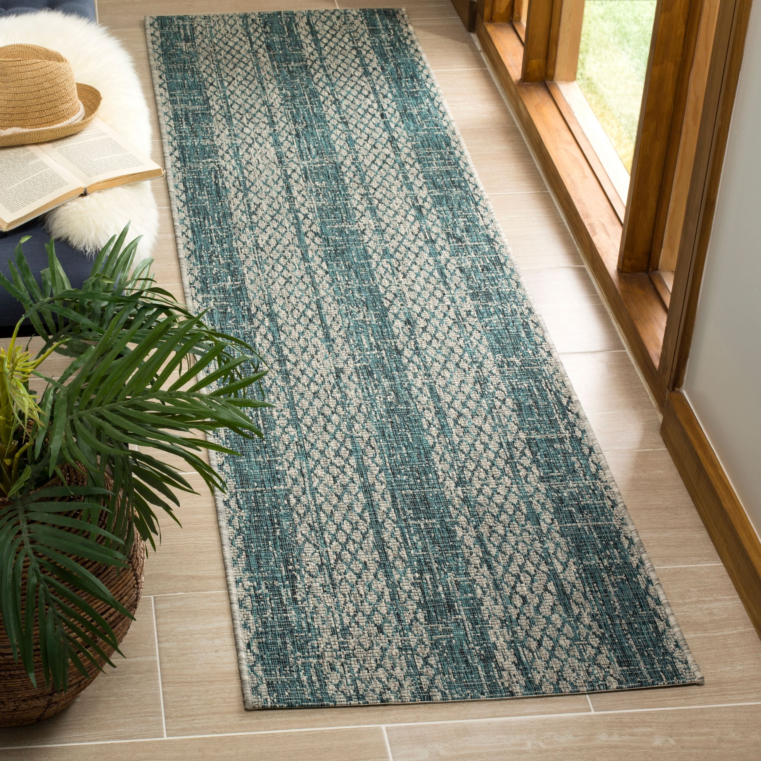 SAFAVIEH Courtyard Robert Striped Indoor/Outdoor Runner, 2'3" x 8 ...