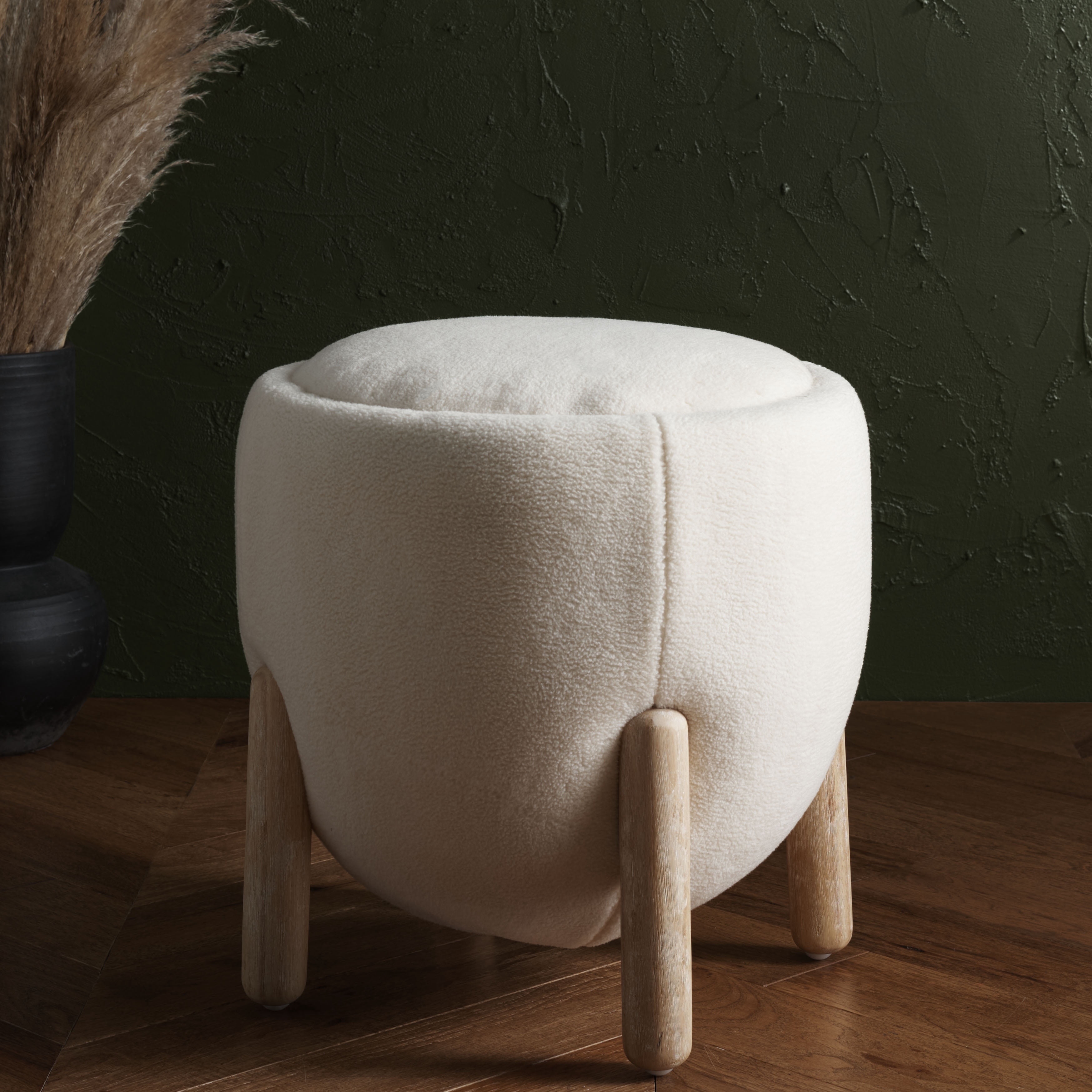 SAFAVIEH Couture Clarabella Modern Faux Lamb Wool Ottoman, Cream ...