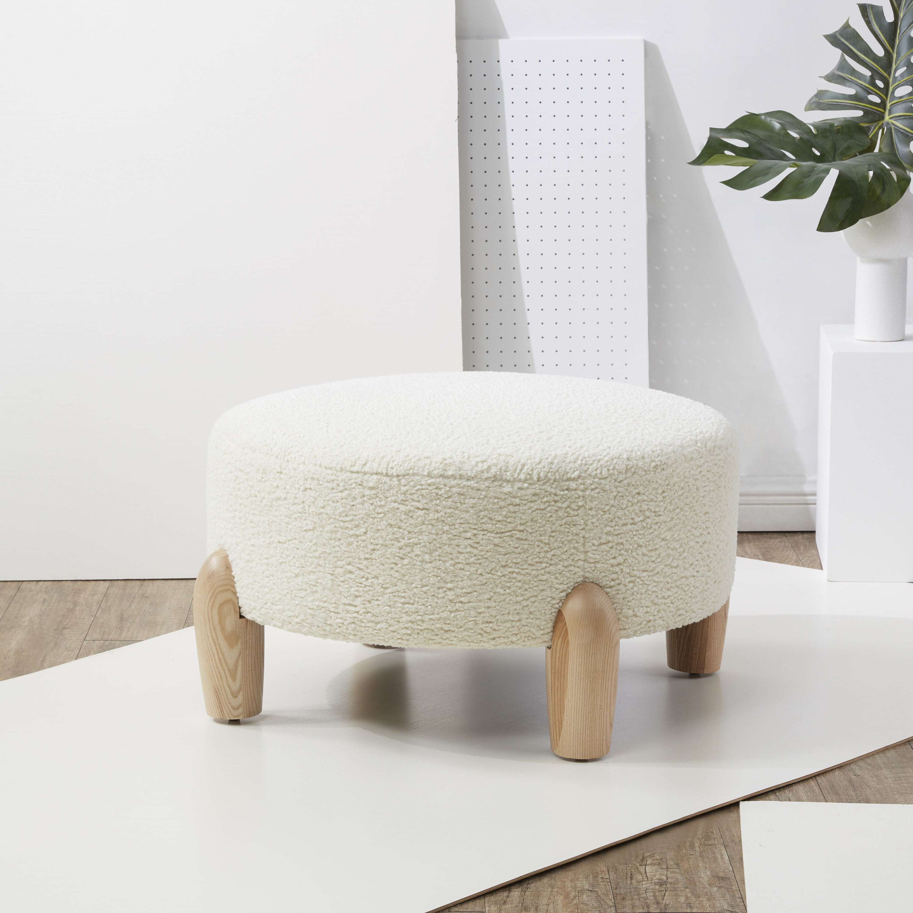 SAFAVIEH Couture Perez Scandinavian Faux Lamb Wool Ottoman, Ivory ...