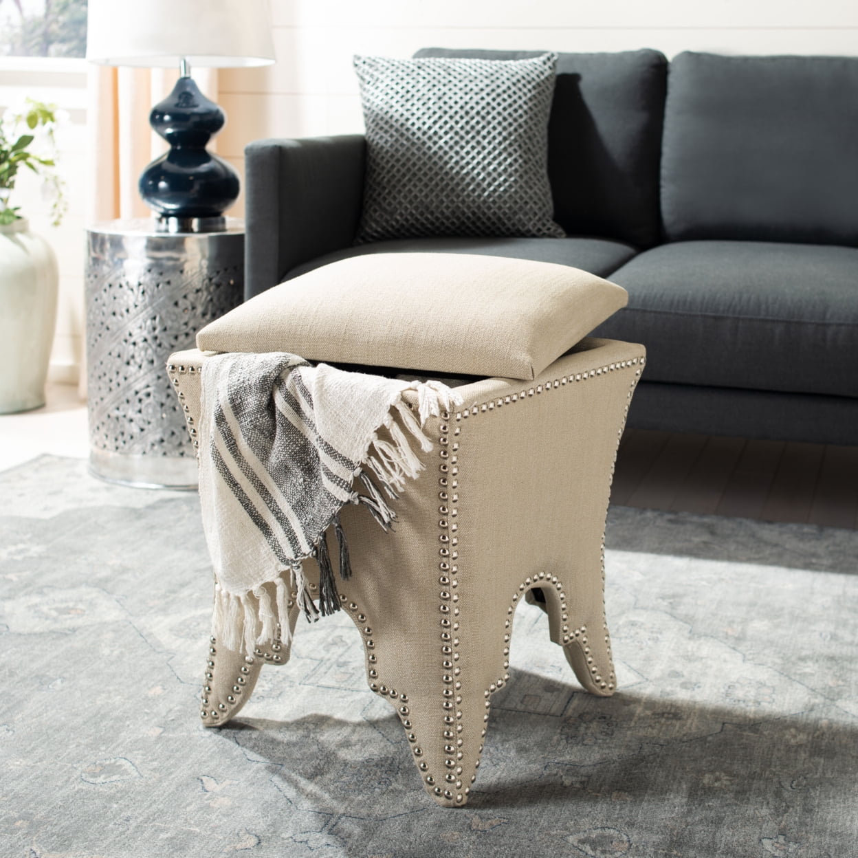 SAFAVIEH Deidra Modern Glam Storage Ottoman w/ Silver Nail Heads, Beige ...