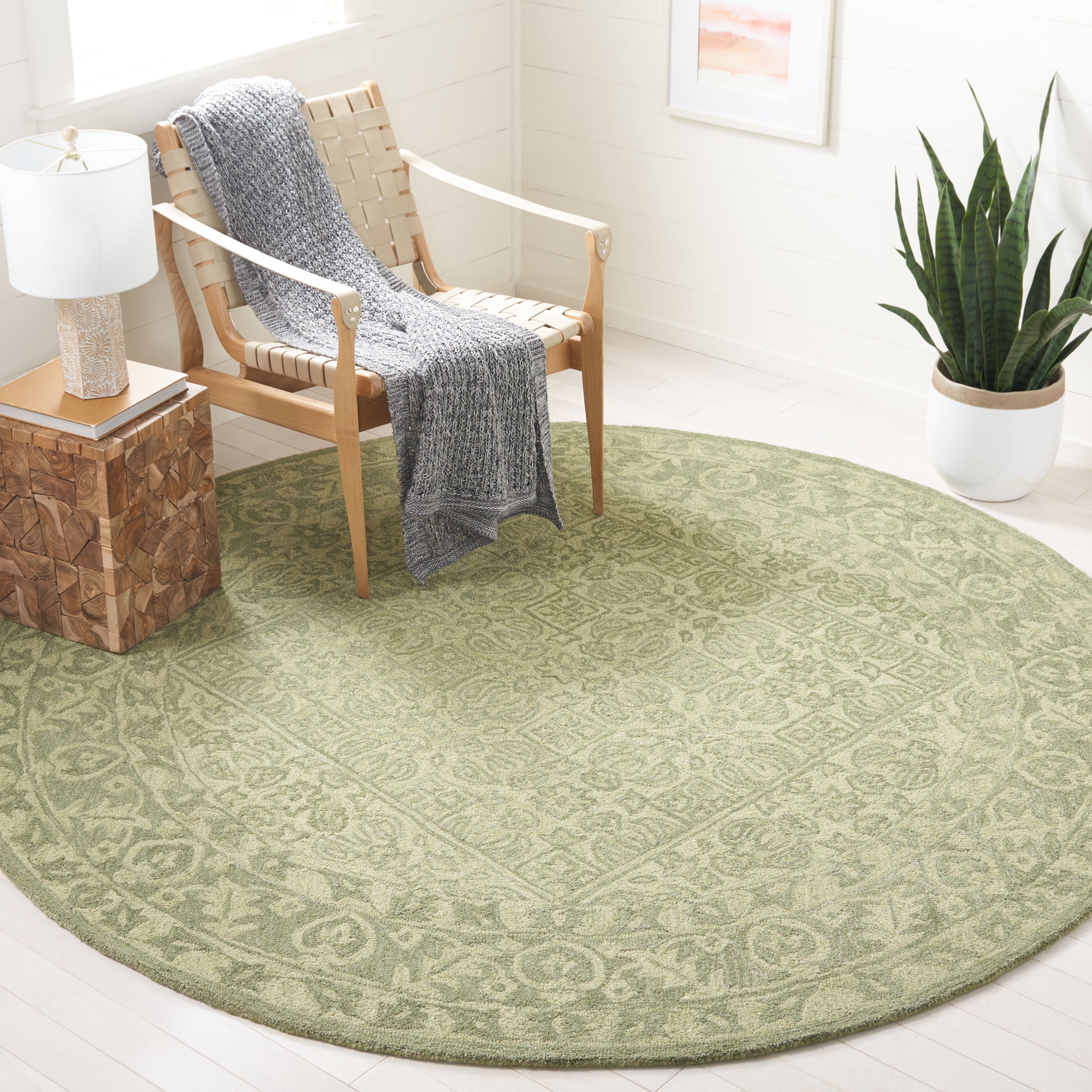Safavieh Dip Dye Felicia Floral Area Rug, Green, 7' x 7' Round ...