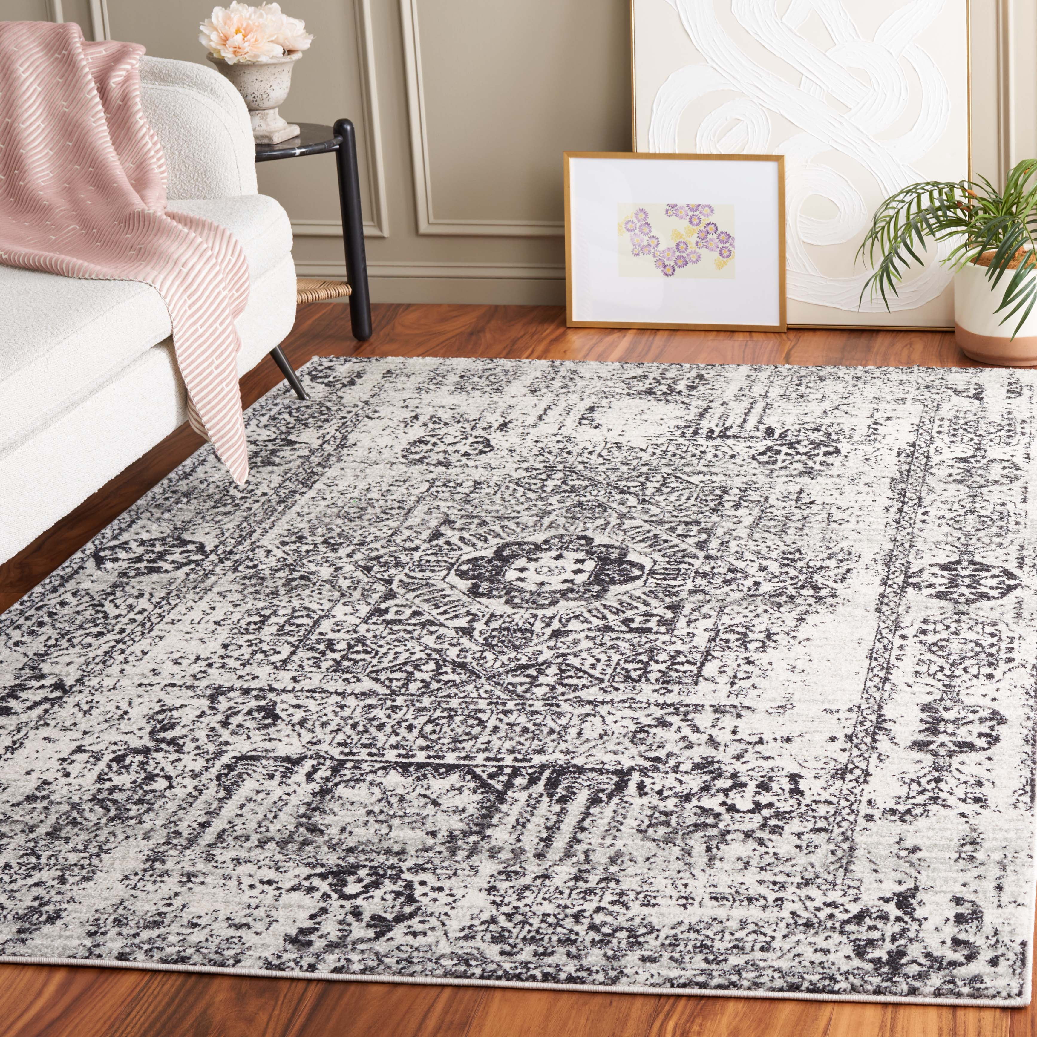 SAFAVIEH Evoke Fullman Bordered Area Rug, Ivory/Black, 5'3" x 7'6 ...