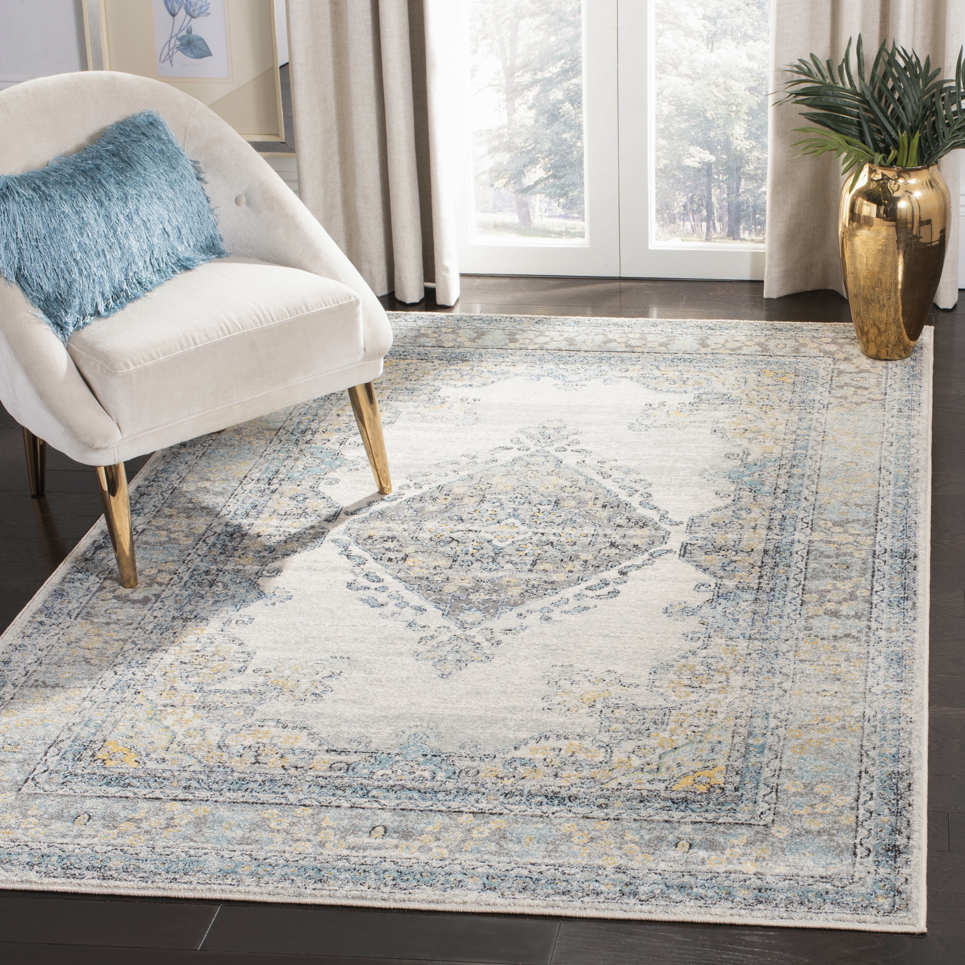 SAFAVIEH Evoke Mladen Vintage Traditional Area Rug, Grey/Blue, 4' x 6 ...