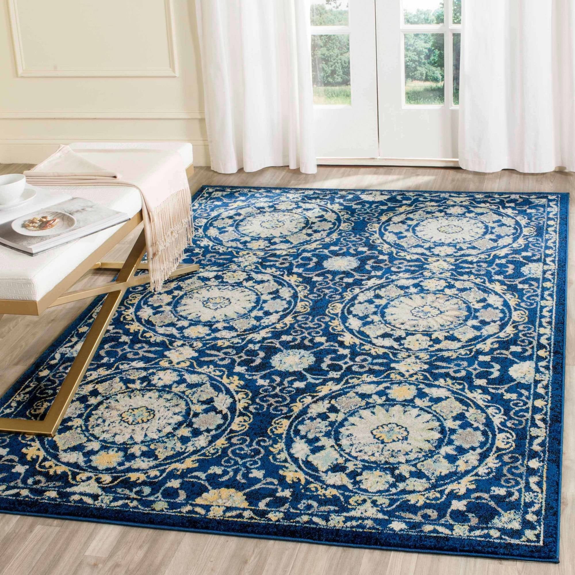 SAFAVIEH Evoke Rado Floral Medallion Area Rug, Navy/Ivory, 5'1" x 7'6 ...
