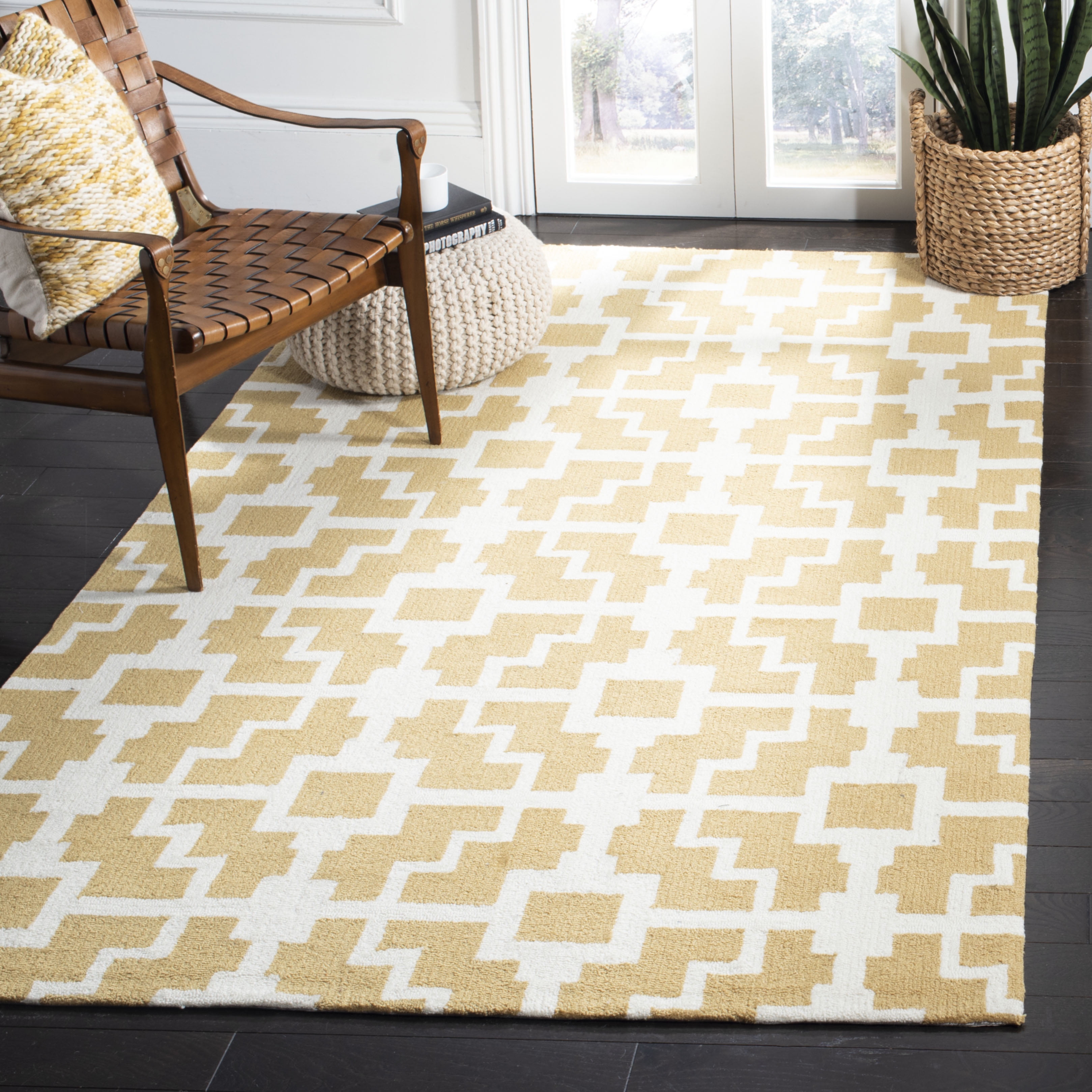 SAFAVIEH Four Seasons FRS245D Gold / Ivory Rug - Walmart.com