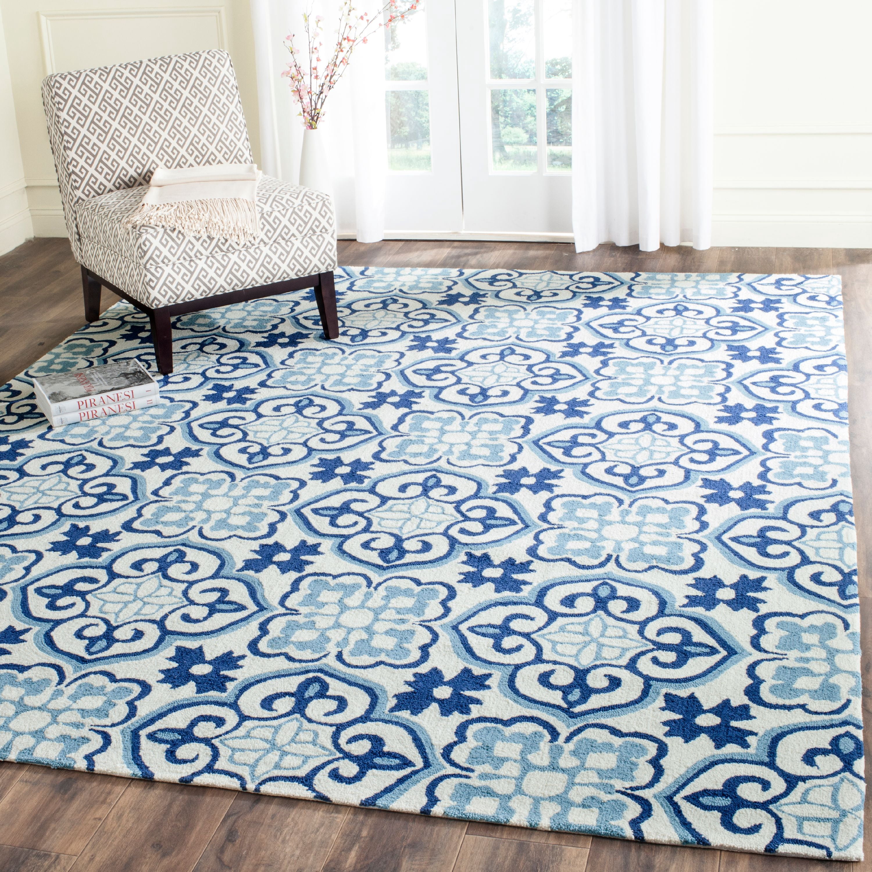 SAFAVIEH Four Seasons Katelynn Damask Polyester Area Rug, Blue/Ivory, 8 ...