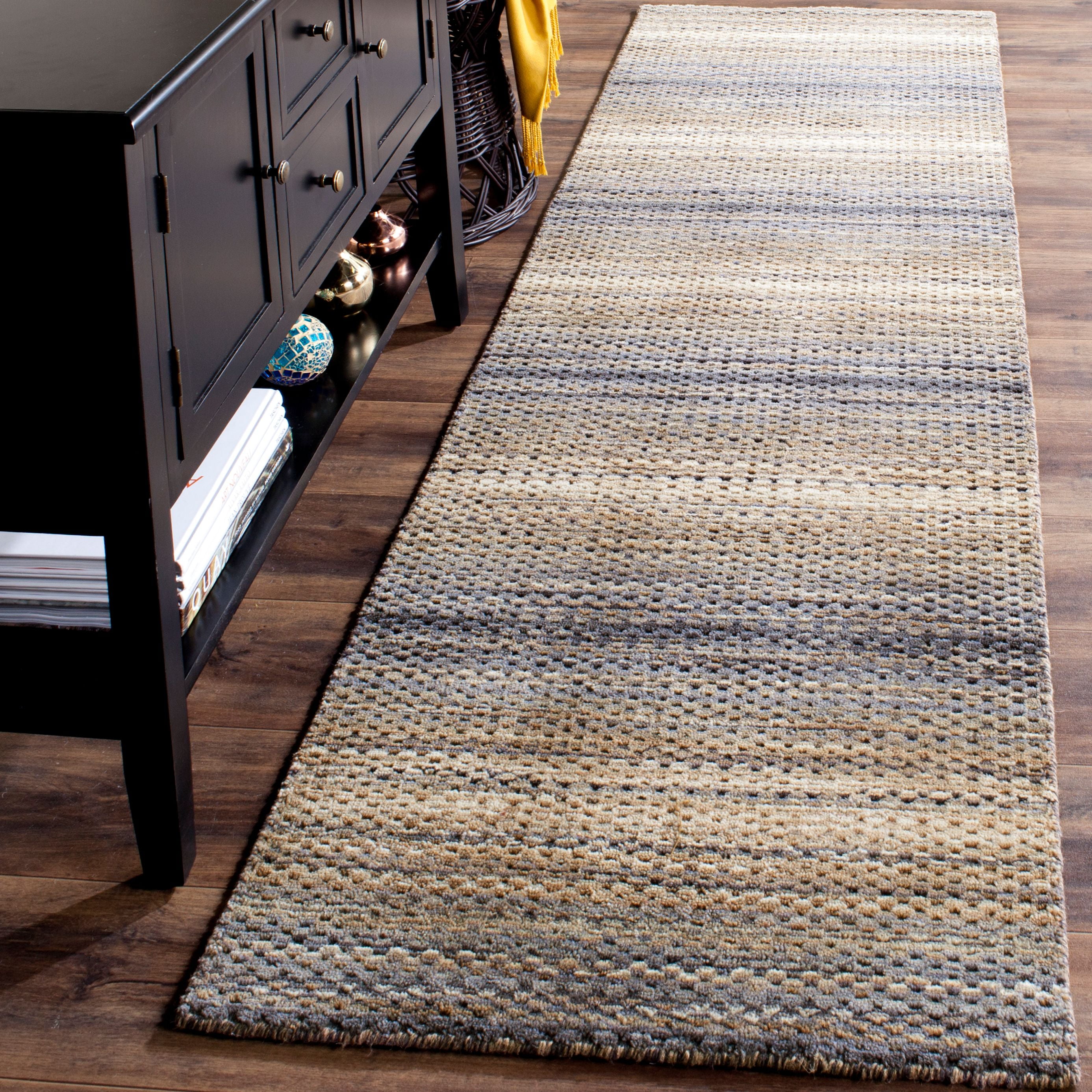 SAFAVIEH Himalaya Renae Striped Wool Runner Rug, Grey, 2'3" x 8 ...