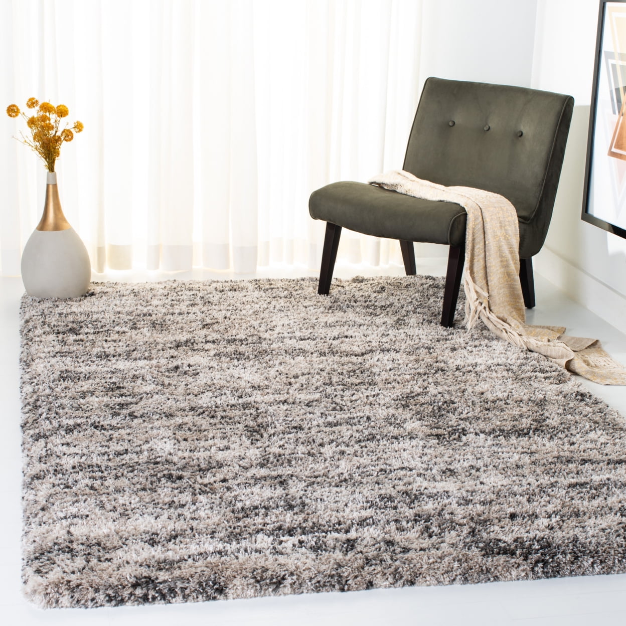 SAFAVIEH Iceland Shag Collection ISG519A Luxe Cream and Gray Rug ...