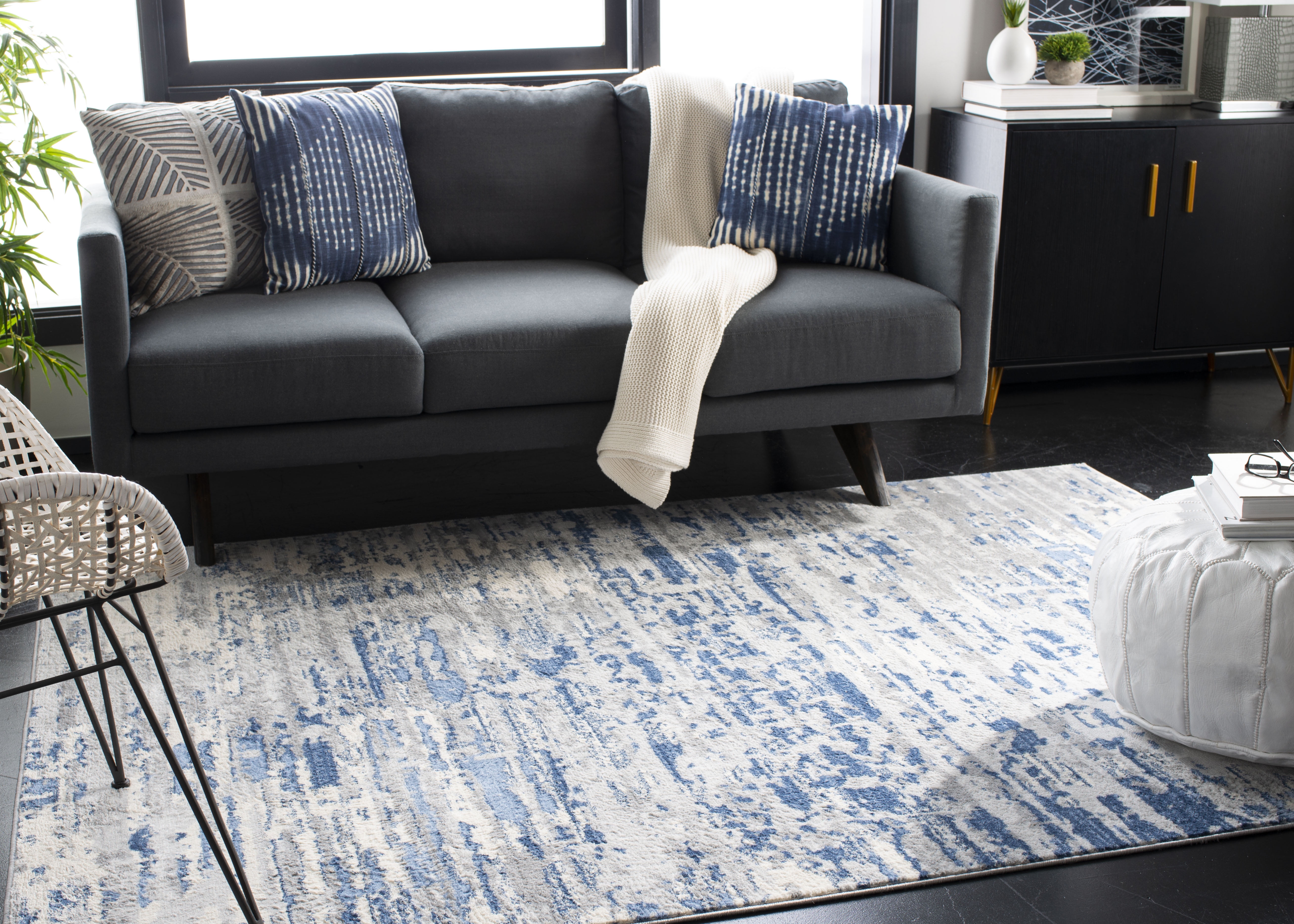 SAFAVIEH Jasper Brandt Abstract Overdyed Area Rug, Ivory/Blue, 5'3" x 7 ...