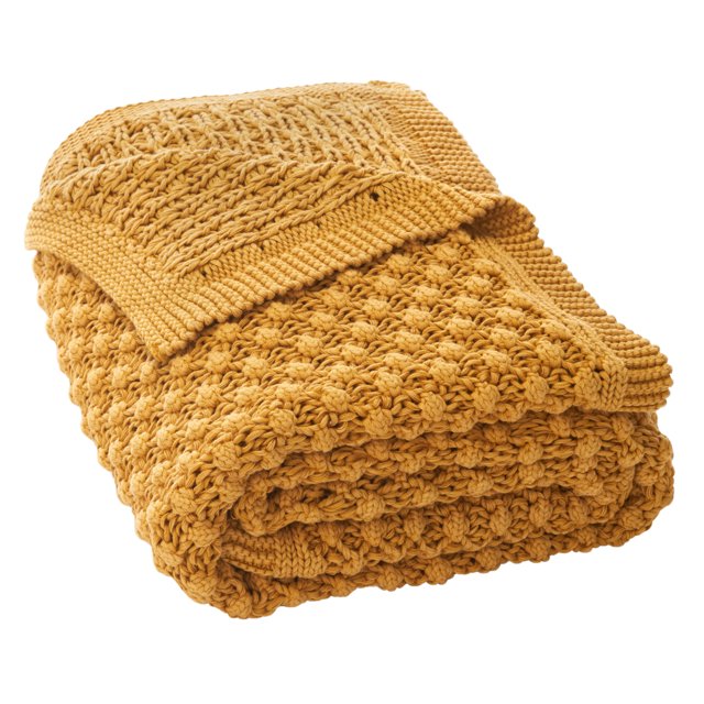 SAFAVIEH Larza 50" x 60" Solid Braided Throw, Mustard Yellow - Walmart.com