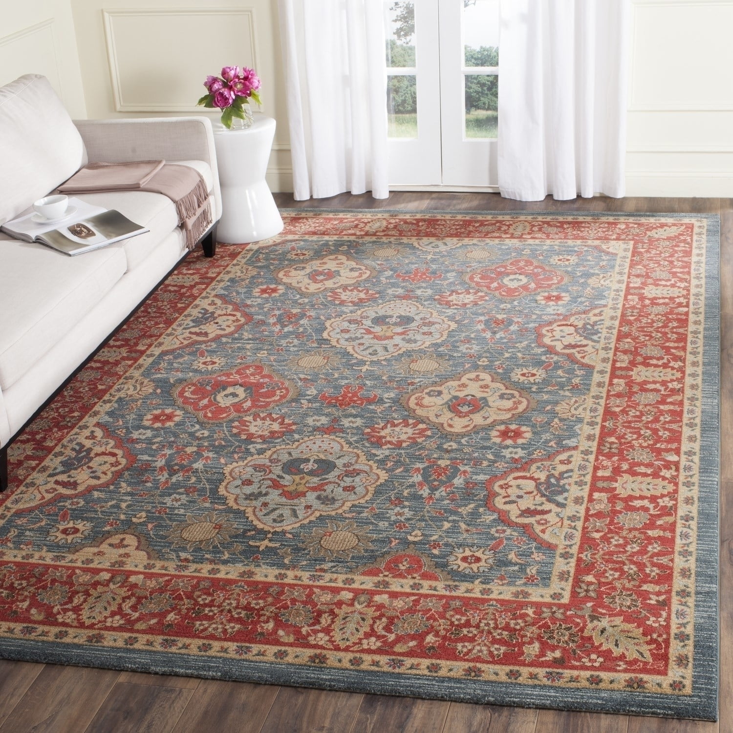 SAFAVIEH Mahal Napier Oriental Area Rug, Navy/Red, 6'7" x 9'2 ...