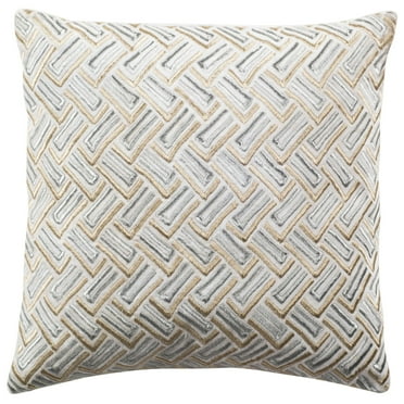 Safavieh Faux Flokati Solid Plush Fur Pillow - Walmart.com