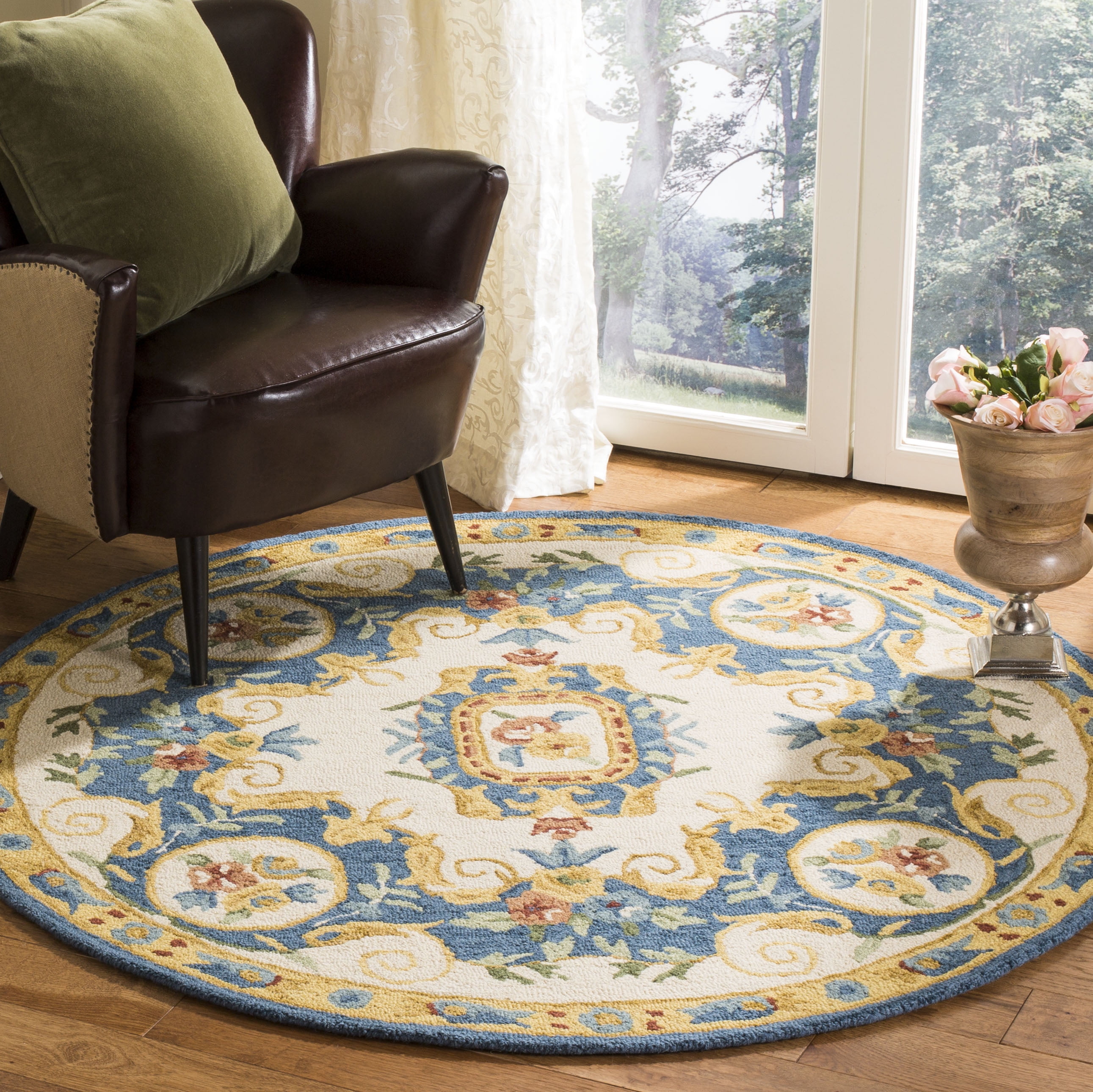 SAFAVIEH Micro-Loop Ibrahim Floral Bordered Wool Area Rug, Cream/Blue, 5' x 5' Round - Walmart.com