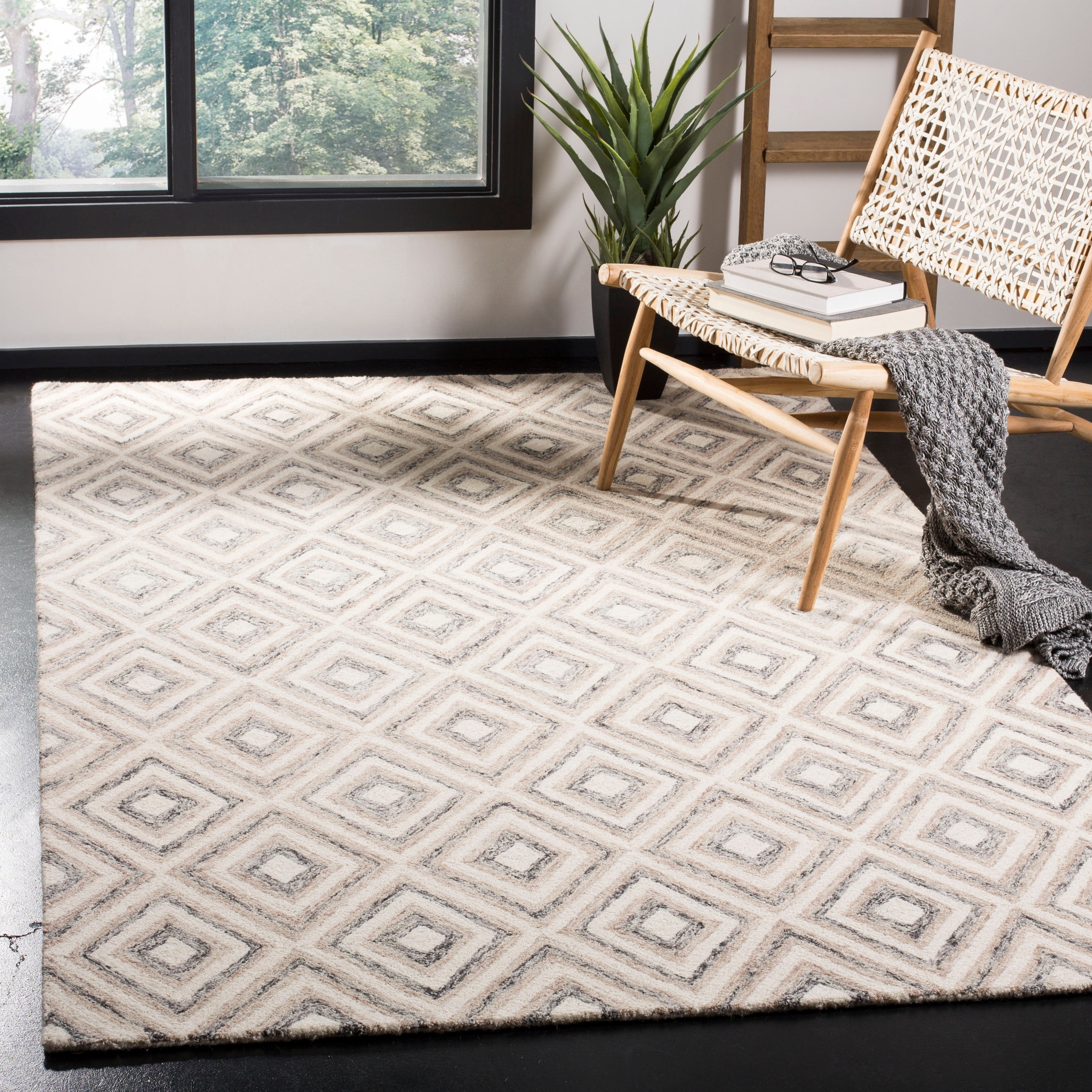 SAFAVIEH Micro-Loop Steve Geometric Wool Area Rug, Grey/Ivory, 5' x 5 ...