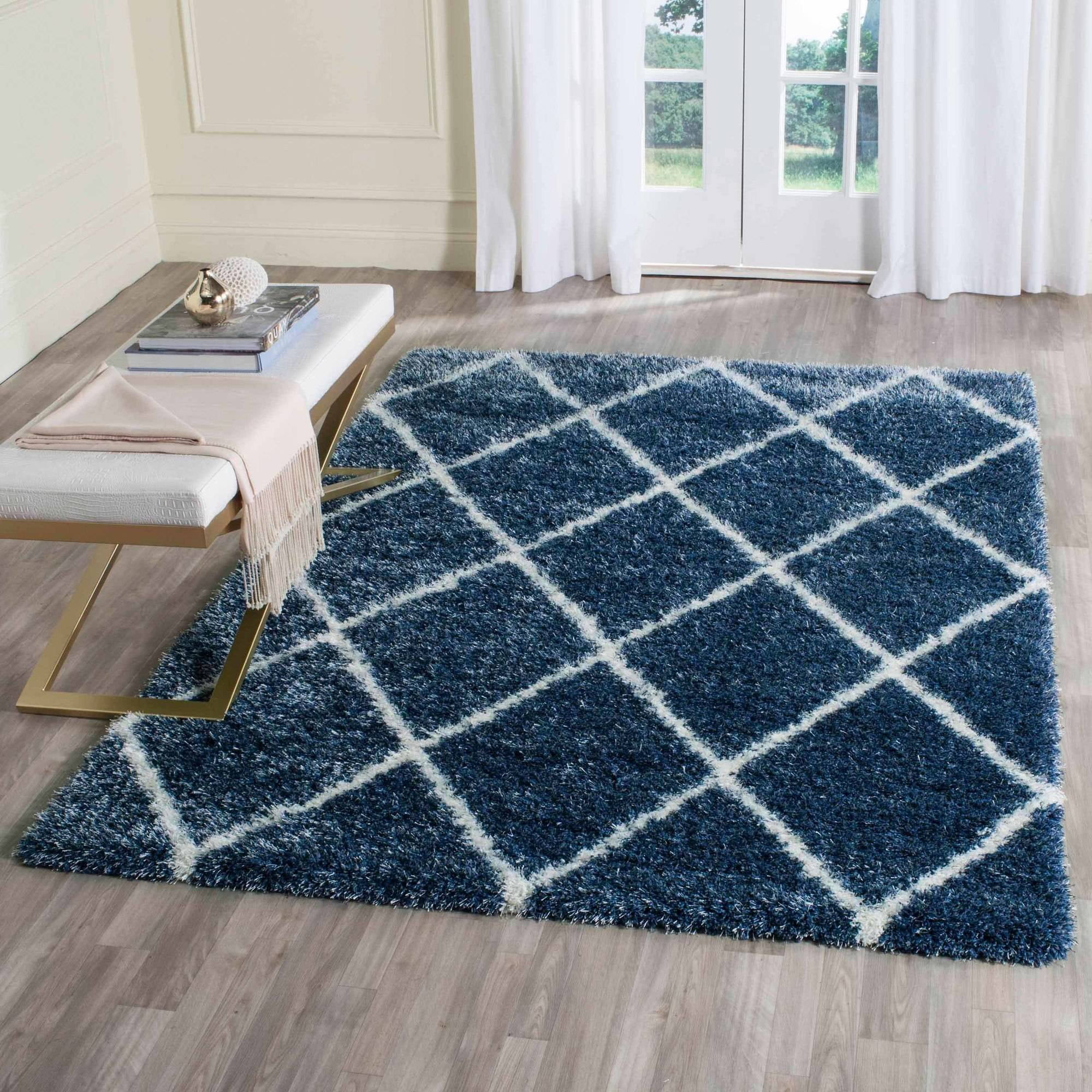 SAFAVIEH Montreal Vesela Geometric Diamonds Shag Area Rug, Blue/Ivory ...
