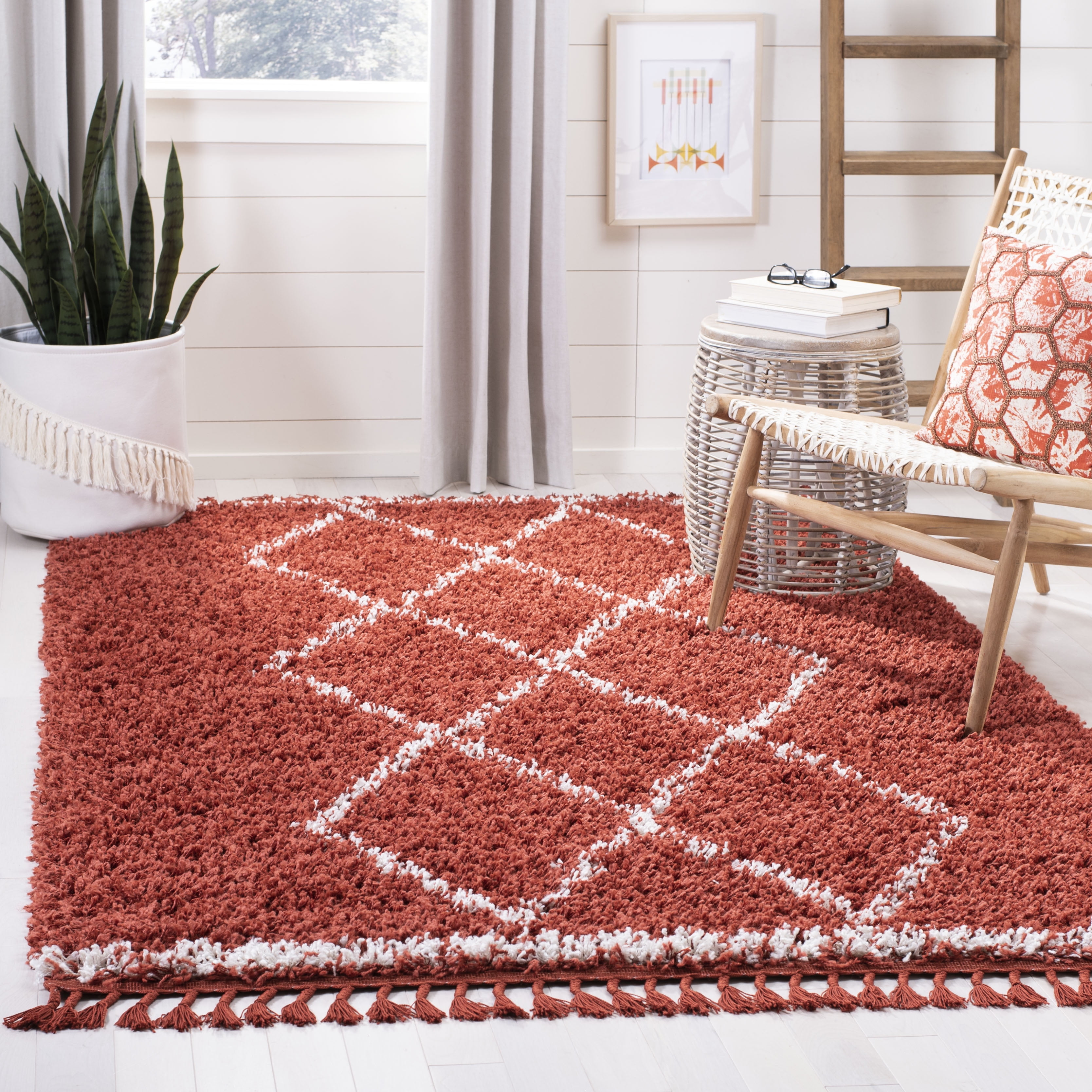 SAFAVIEH Pro Lux Akilah Aztec Fringe Shag Area Rug, Rust/Cream, 4' x 6 ...