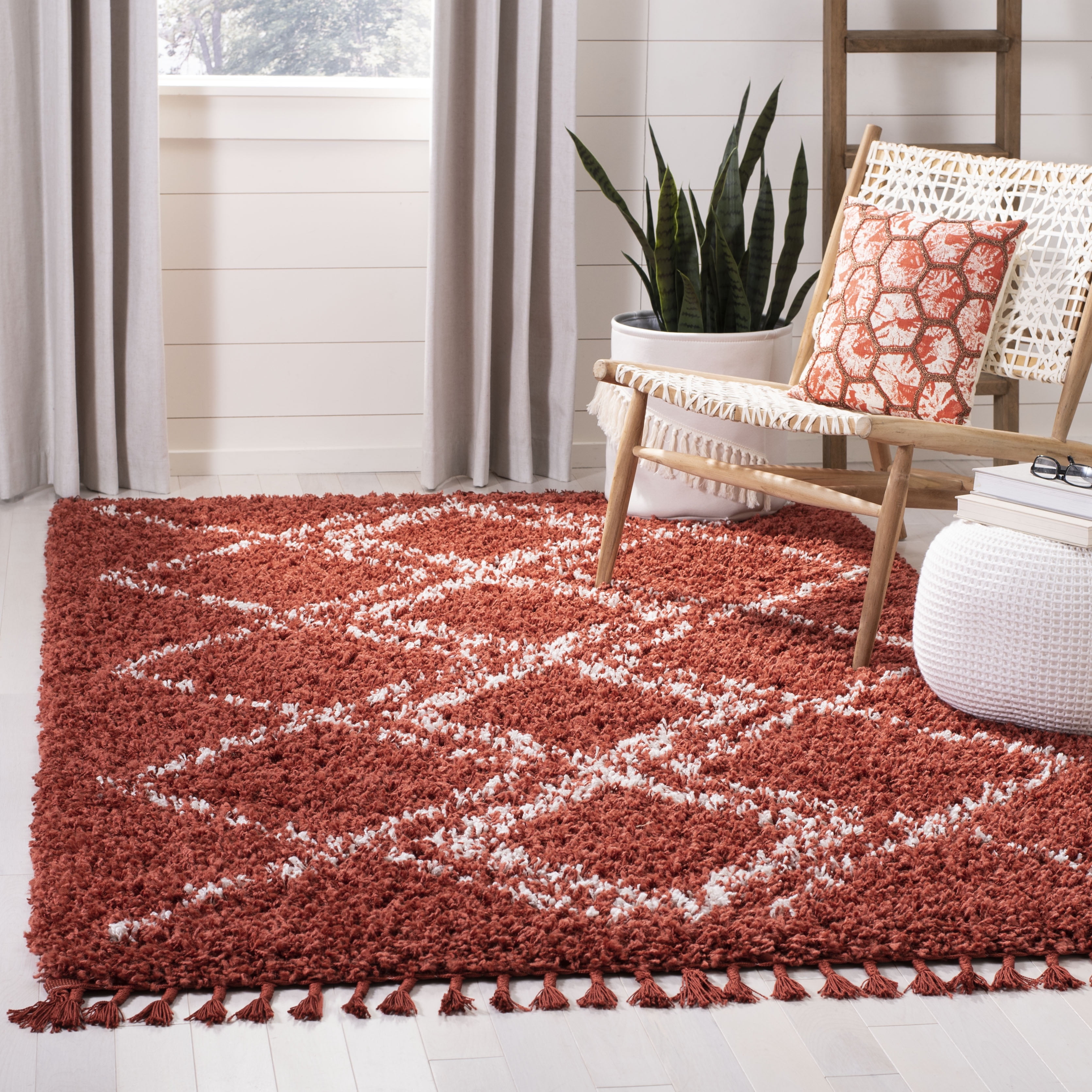 SAFAVIEH Pro Lux Emmeline Aztec Fringe Shag Area Rug, Rust/Cream, 4' x ...