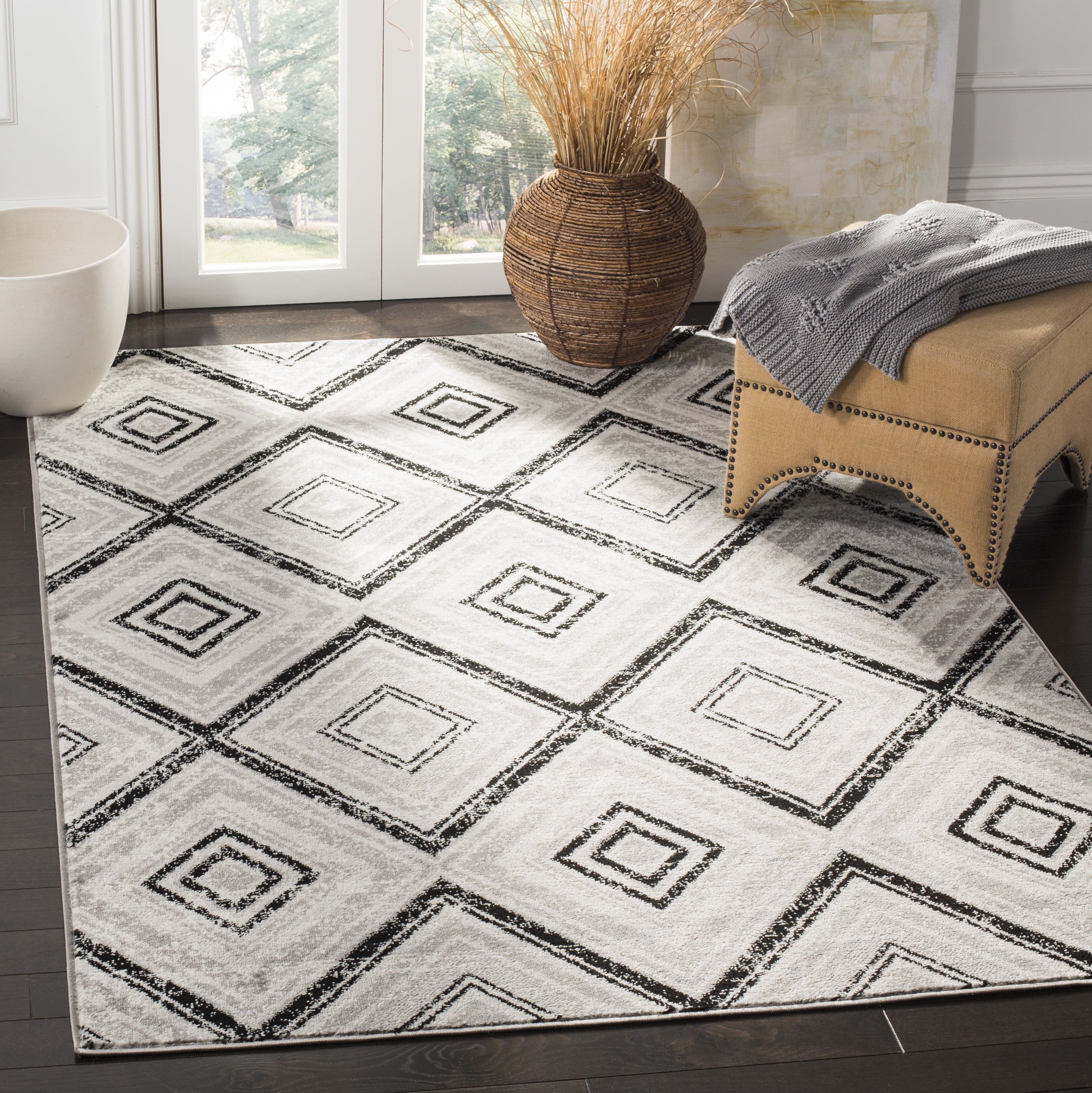 SAFAVIEH Skyler Collection SKY120J Grey / Black Rug - Walmart.com