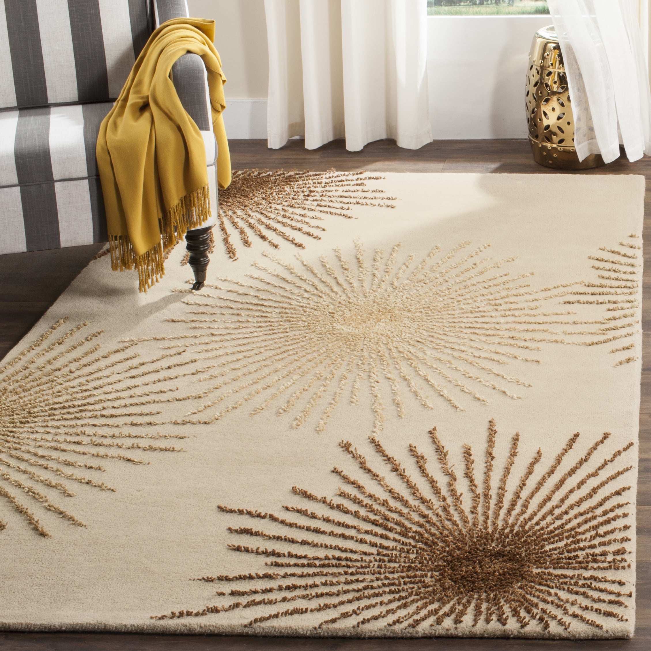 SAFAVIEH Soho Fiesta Celebration Wool Area Rug, Beige, 8' x 10 ...