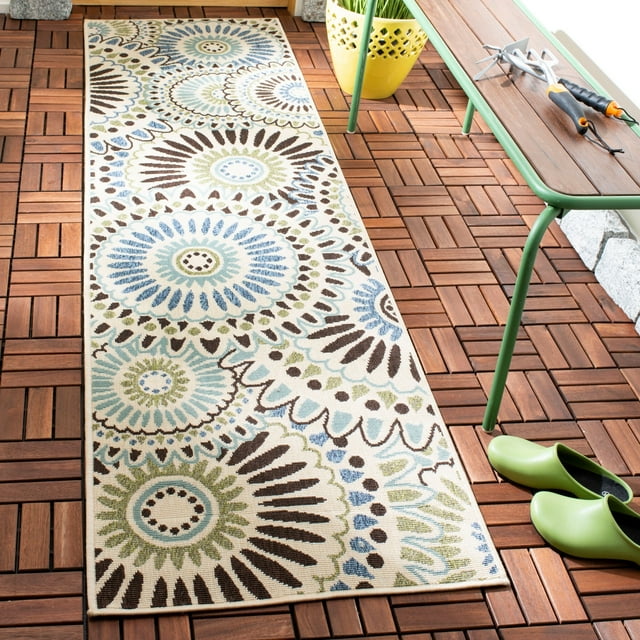 SAFAVIEH Veranda Petra Geometric Indoor/Outdoor Runner Rug, 2'3" x 12 ...
