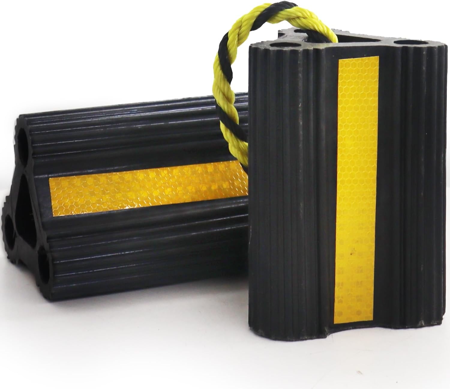 SAIYA Wheel Chocks [1pair/2pack with Rope] for RV Trailer Camper Truck ...