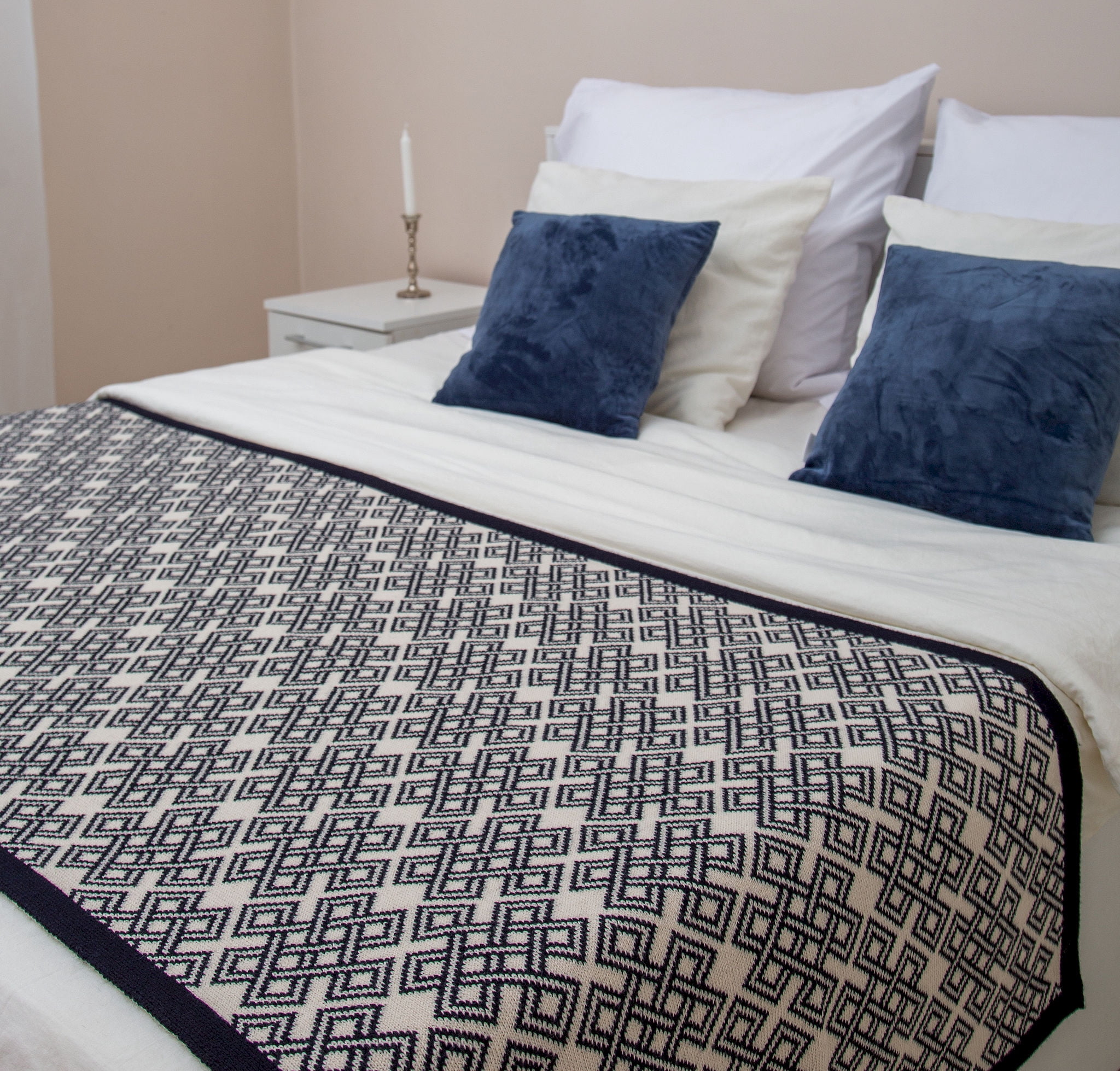 SAOL Wool Irish Bed Runner Celtic Heritage Bed Scarf Cover Made in ...