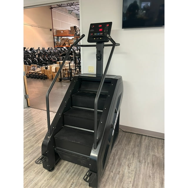 SFE Stepmill Pro (Stairmaster) w/ Revolving Steps and Performance ...