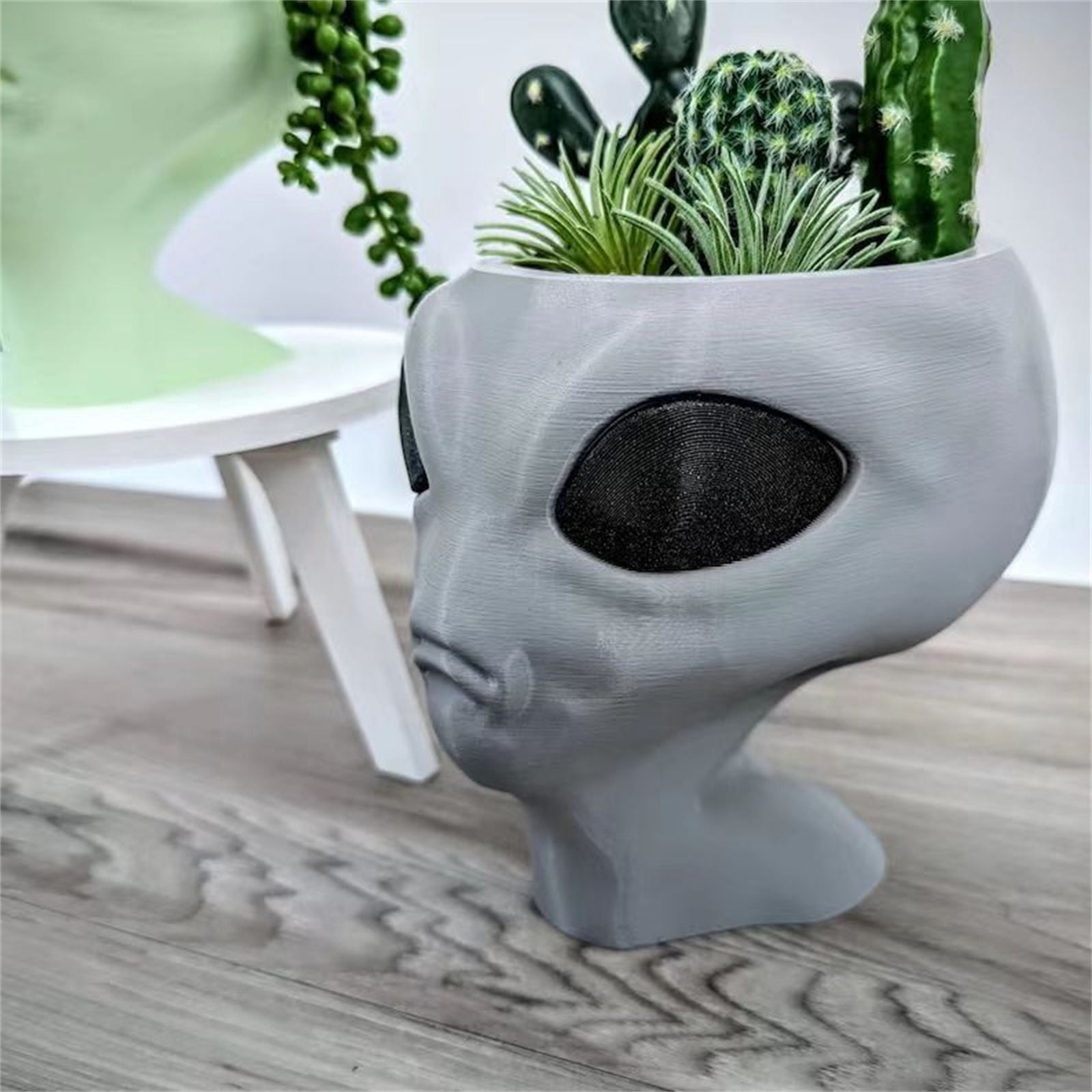 SFHJHASH Creative Alien Shaped Flower Pots Home Furnishings Garden ...