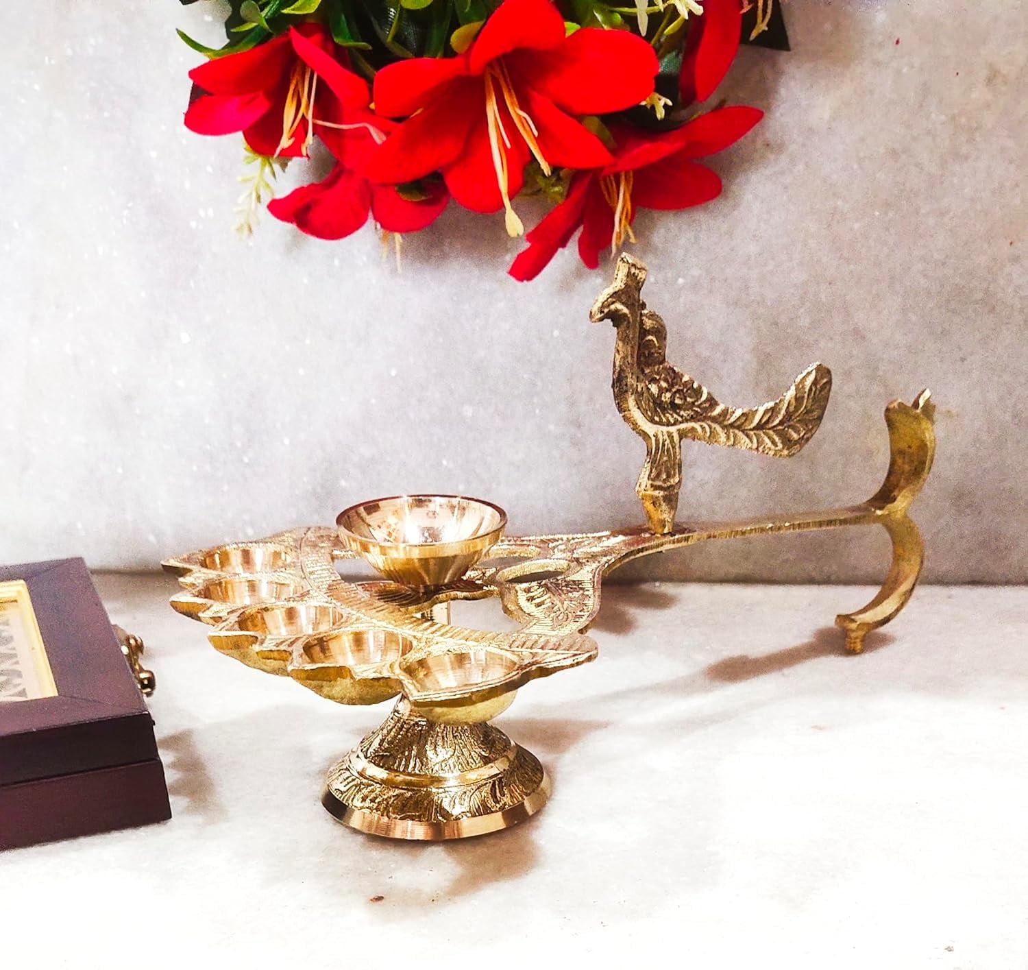SHREE HARI HOME DECOR Peacock Bird Design 5 Oil Wick Brass Panch Aarti ...