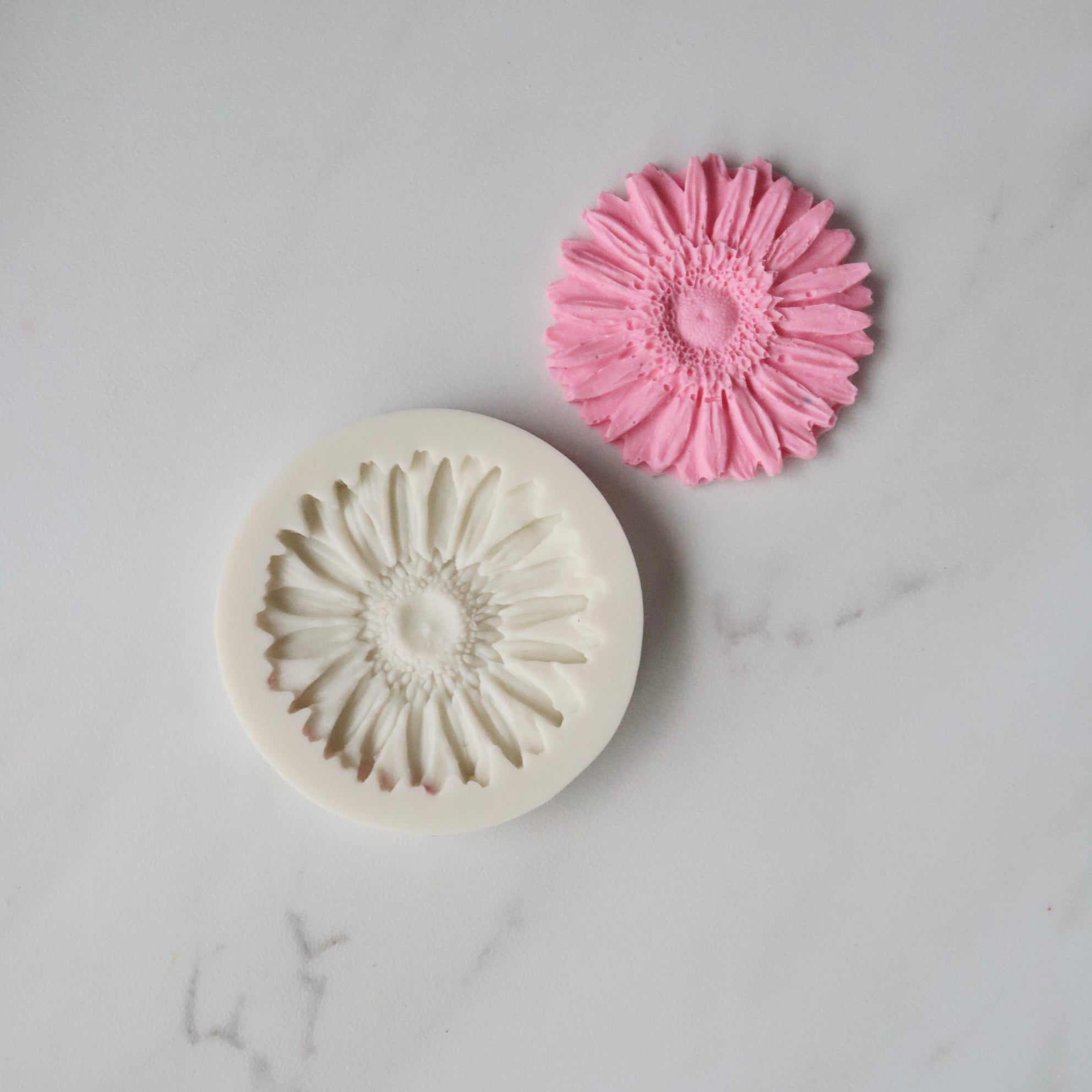 SINGLE LARGE DAISY MOLD - Walmart.com