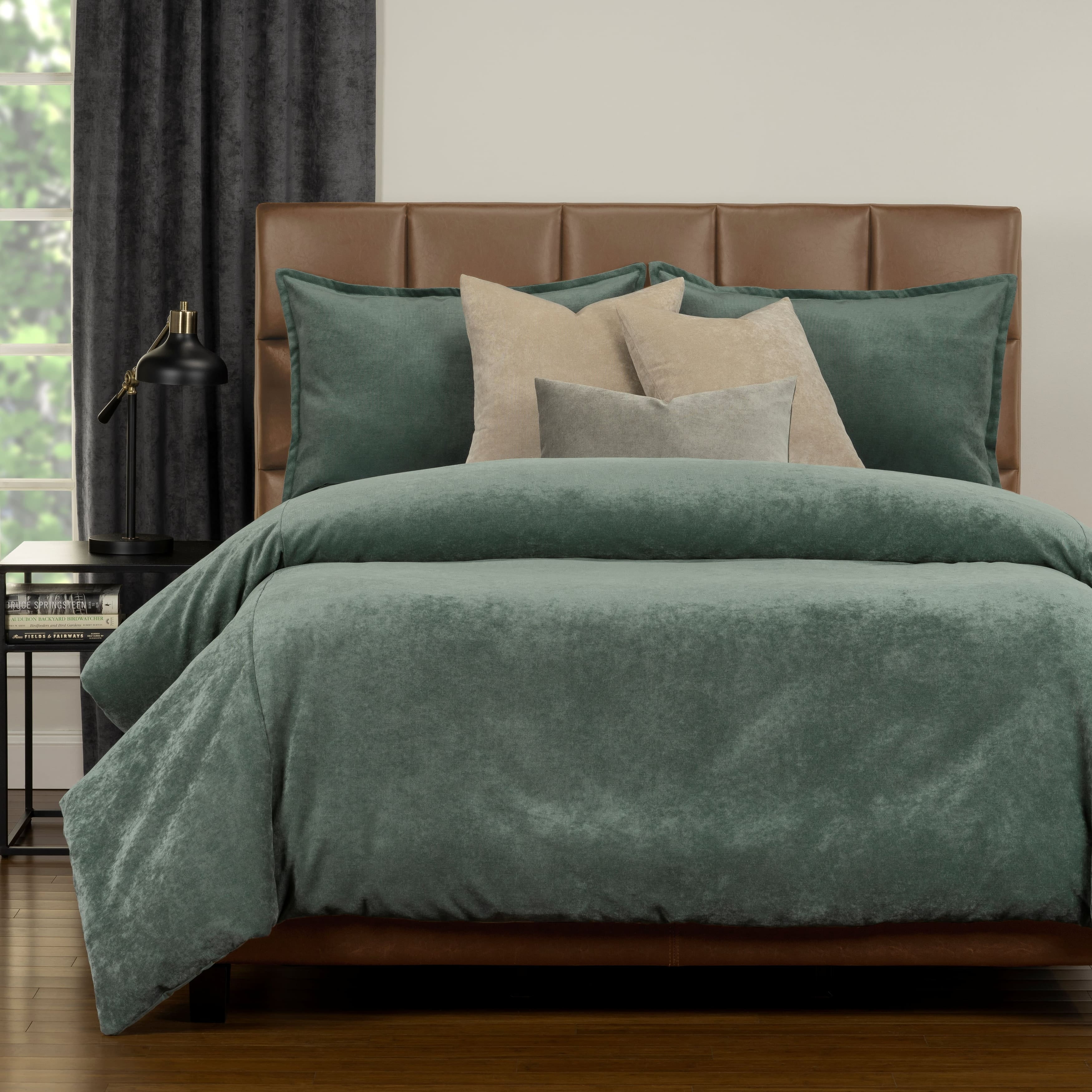 SIScovers Mixology Padma 7 Piece Duvet Cover and Insert Set Lagoon ...