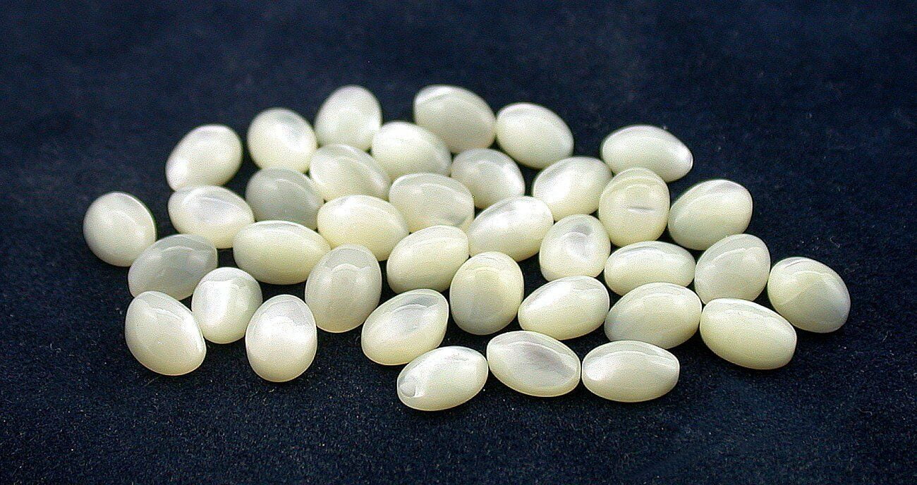 SIX 7x5 7mm x 5mm Oval Creme Mother Of Pearl Cab Cabochon Gem Gemstone ...