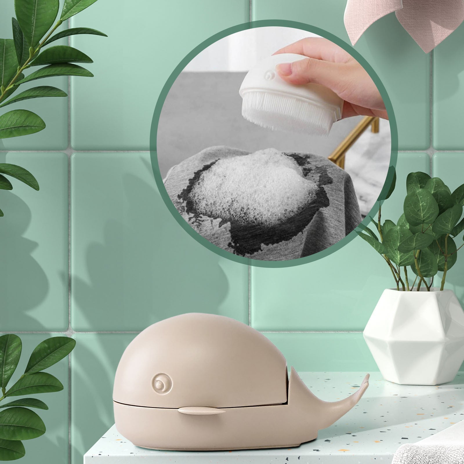 SIYTUAU Small Cleaning Brush Whale Design Home Utility Tool For Laundry ...