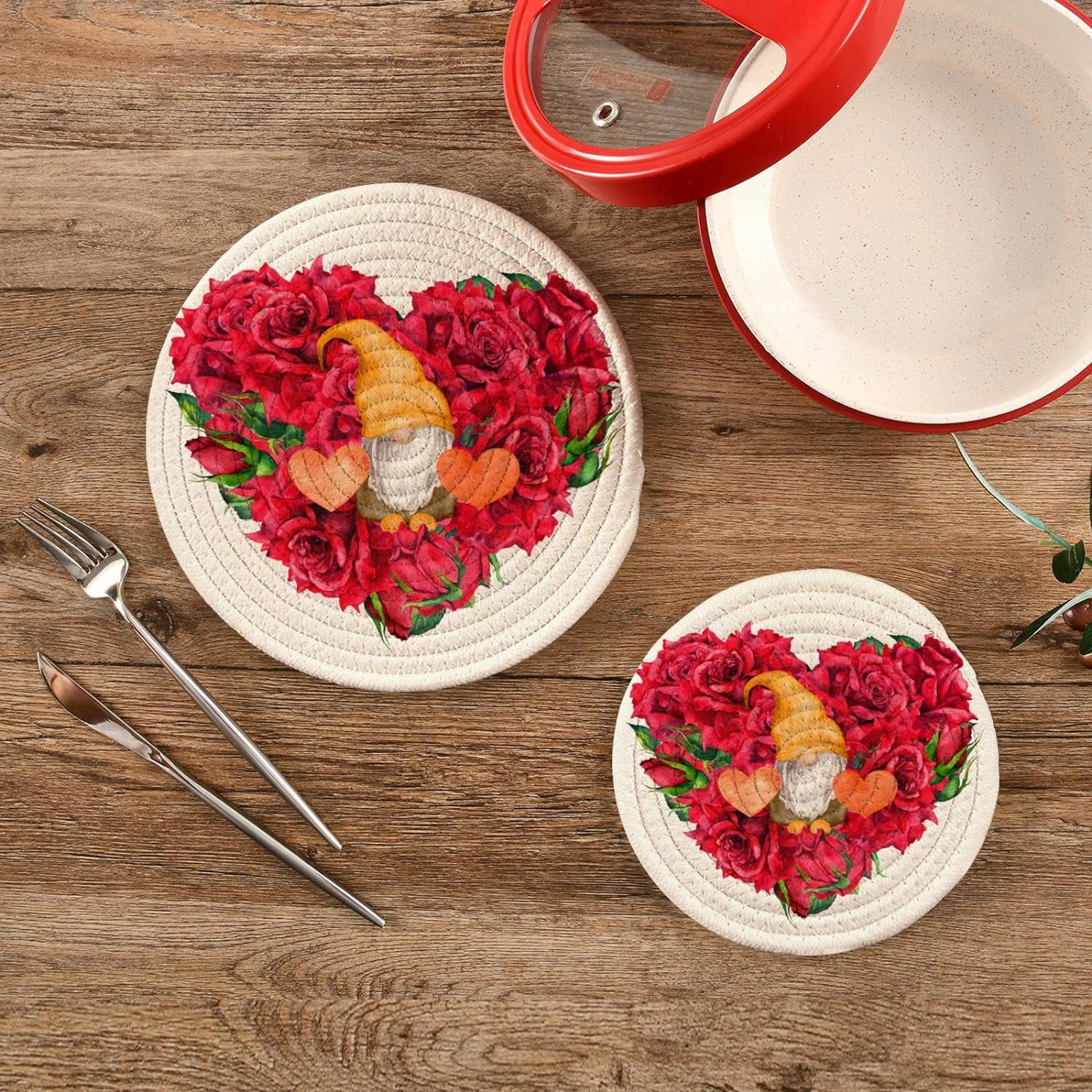 SKYSONIC Valentine Roses Bouquet Gnome Pot Holders Trivets, 2 Pcs Heat ...