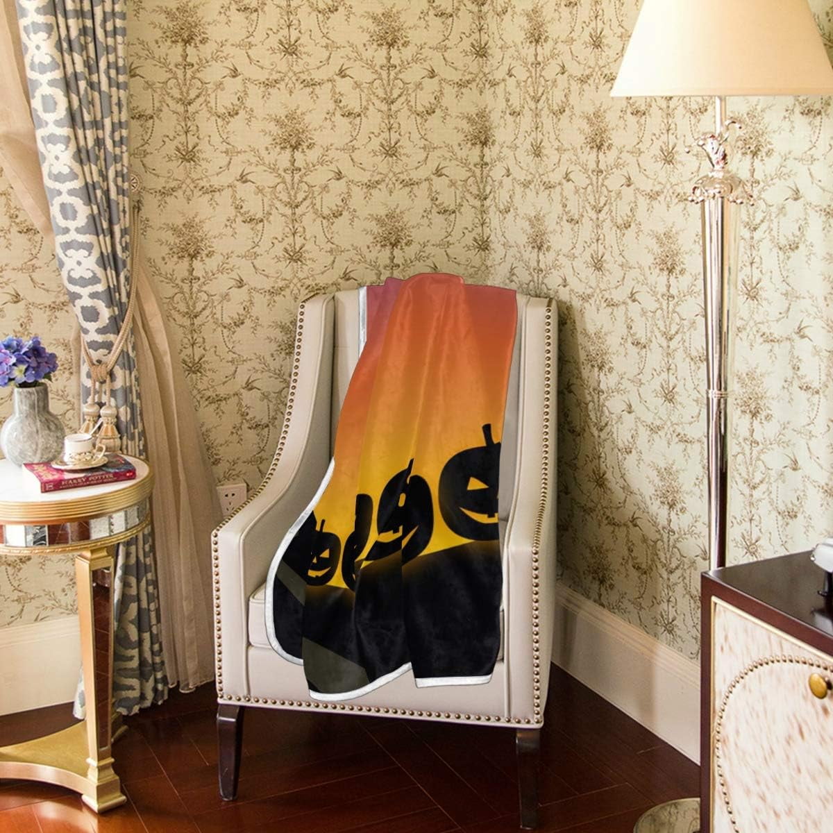 SKYSONIC Velvet Plush Throw Thermal Blanket - 4x5FT - Halloween Black ...