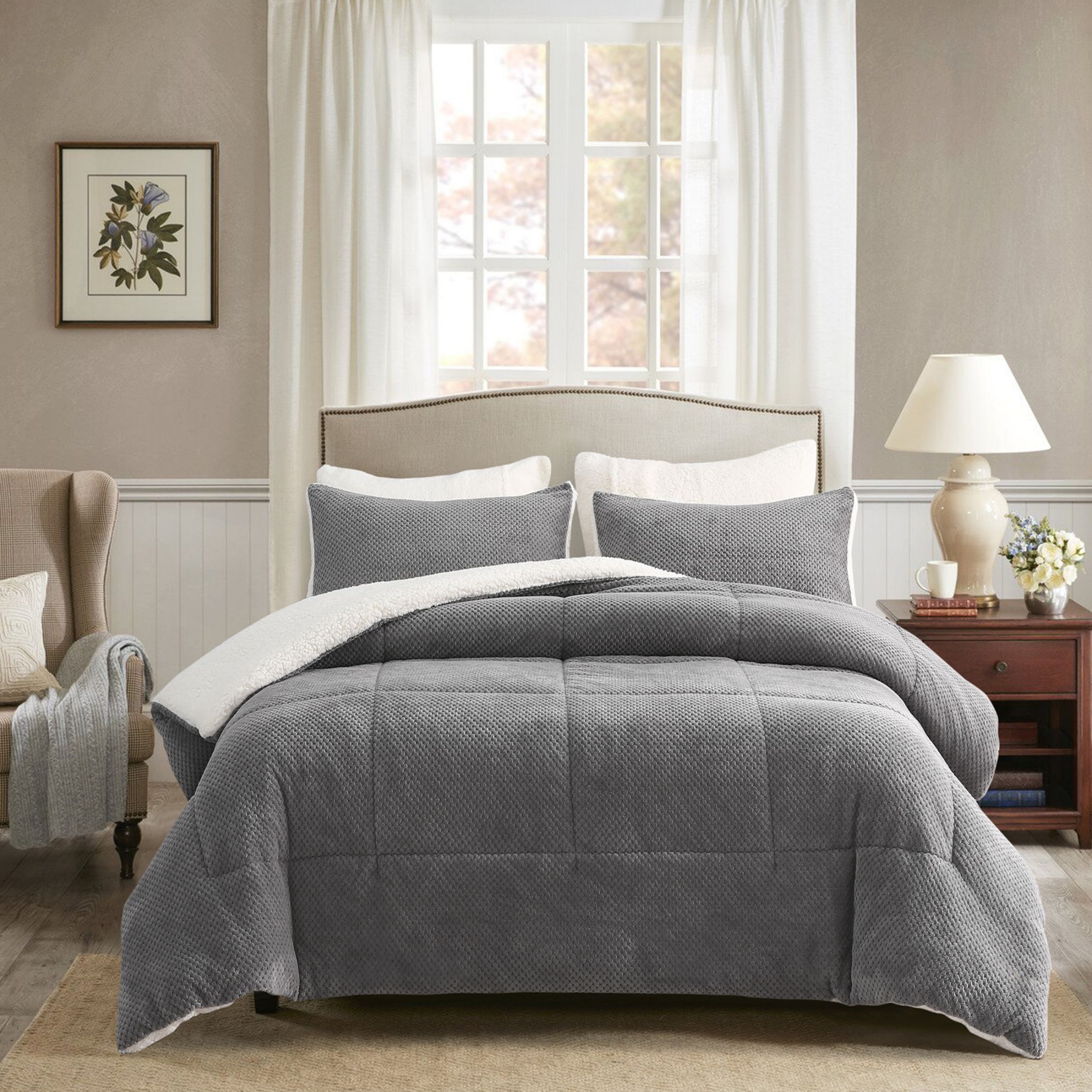 SLEEPBELLA 3 Pieces Pineapple Fleece Reversible Fluffy Comforter Set in ...