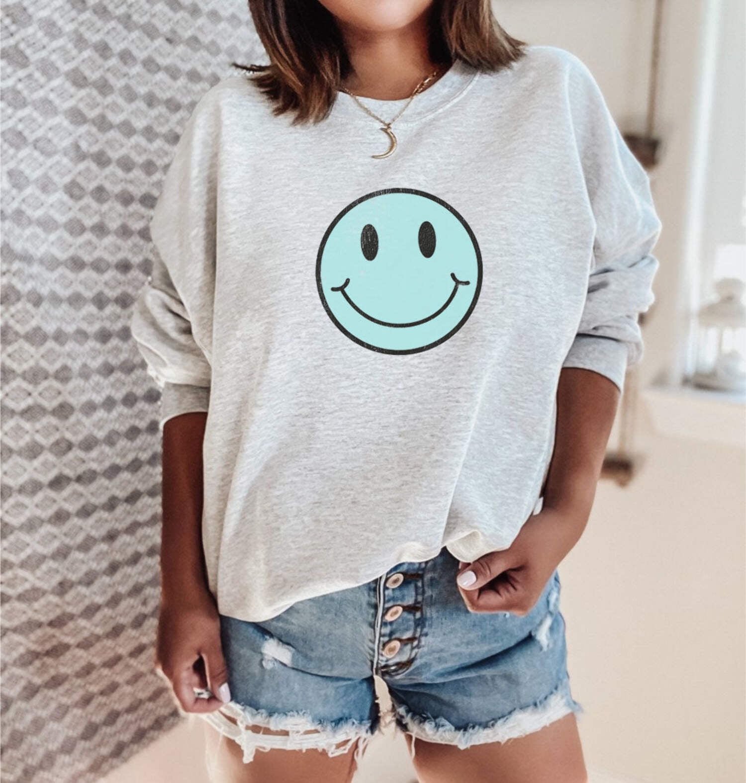 SMILEY FACE Graphic Unisex Fleece Pullover - Walmart.com